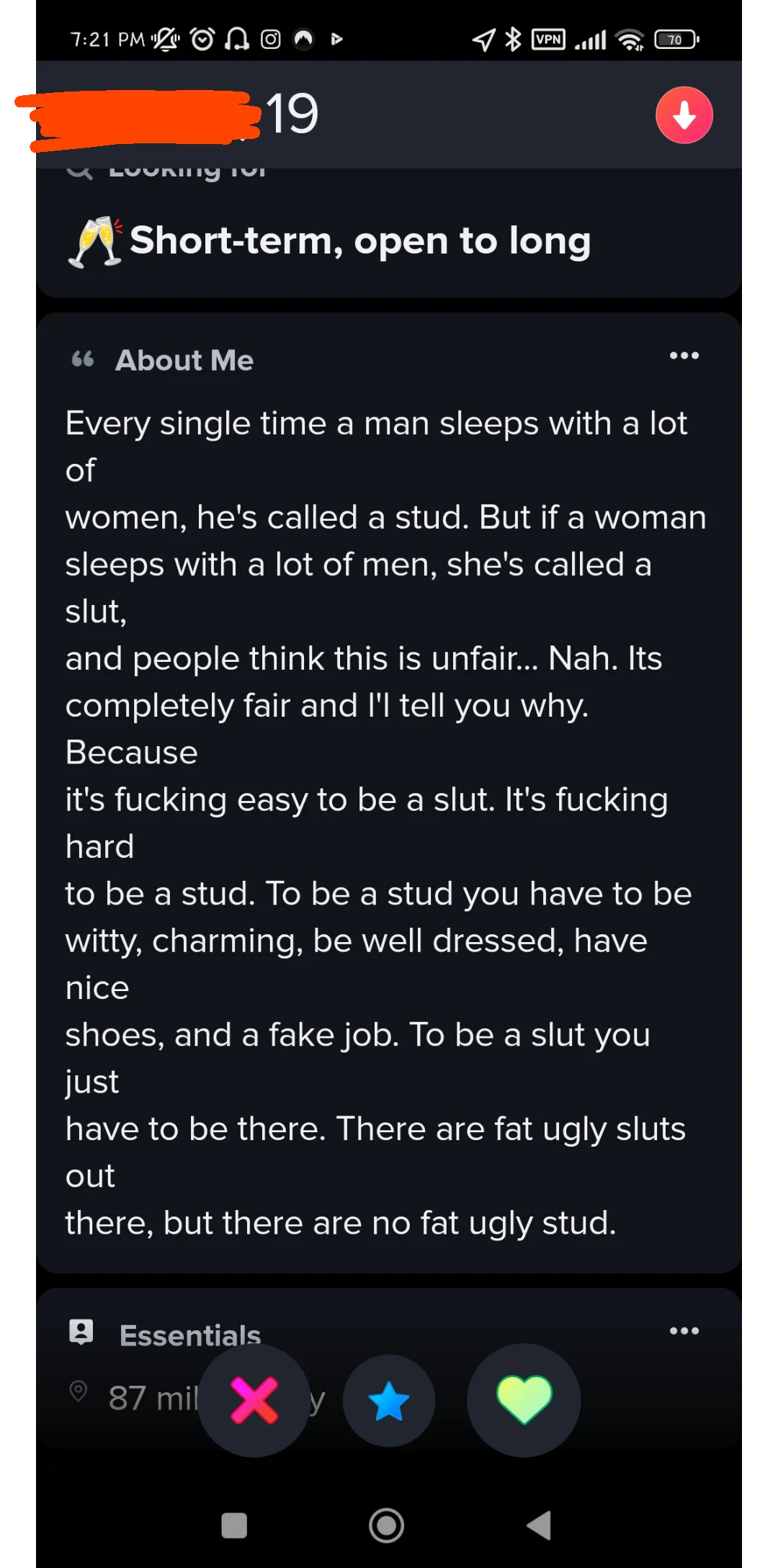 Props to him for at least revealing his red flags right away 🤷🏻‍♀️ | Scrolller