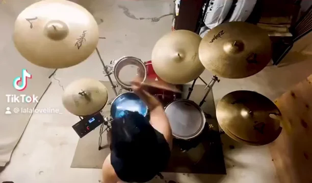 TWICE - Perfect World / (Drum Cover) | Scrolller