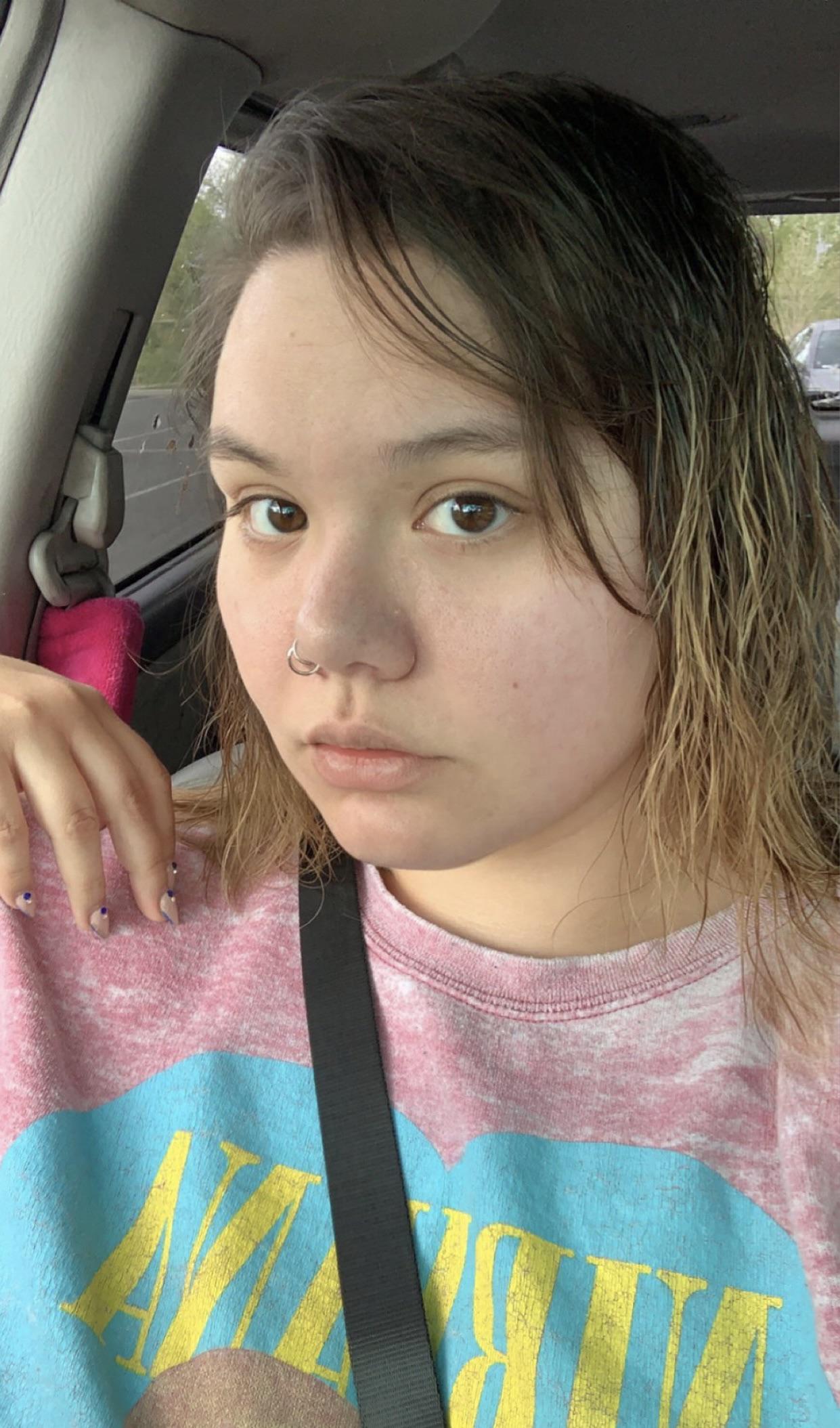 My heart is broke, but I have some glue [f33] | Scrolller