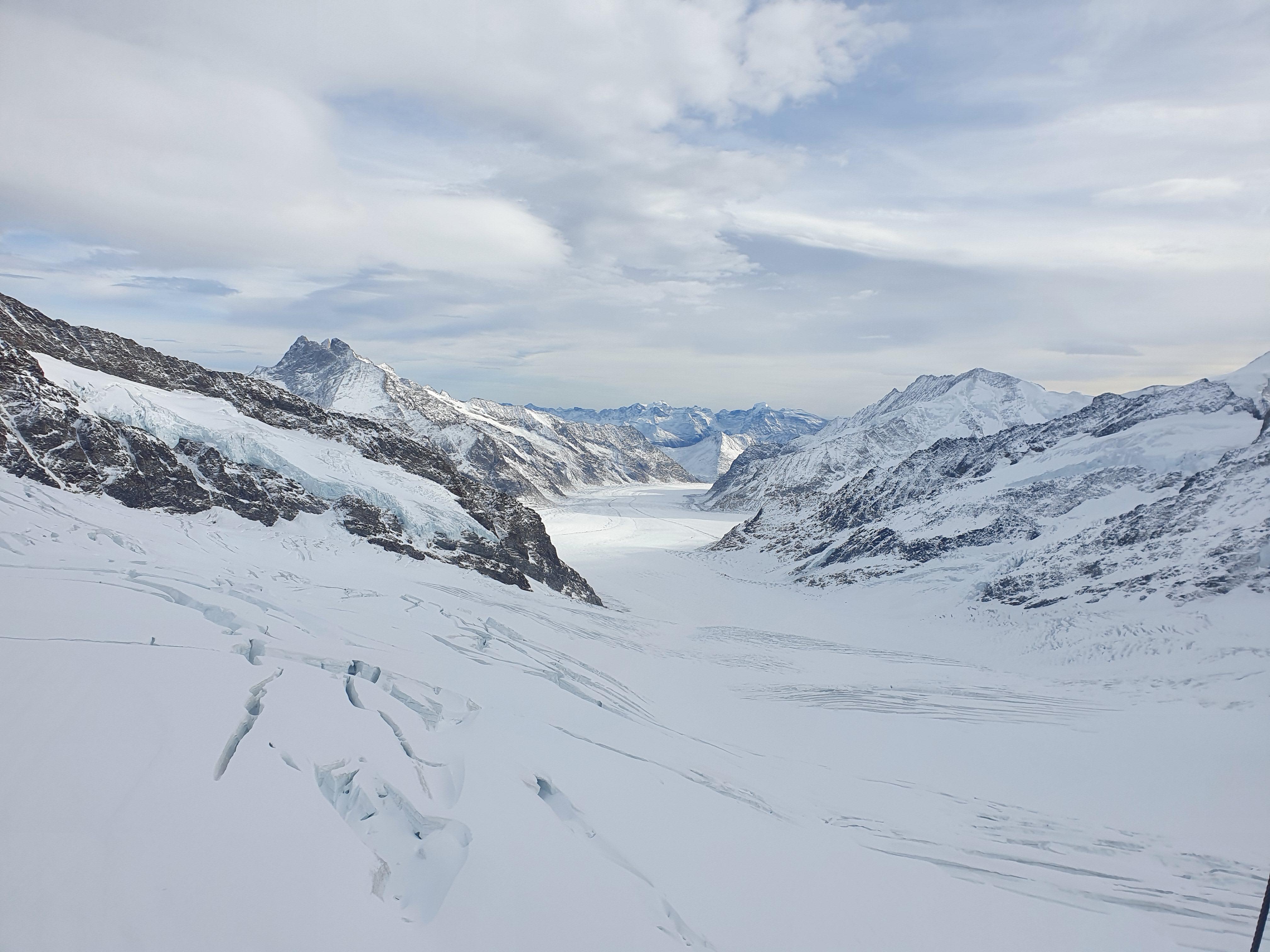 Jungfraujoch, Bern, Switzerland [4032x3024] | Scrolller