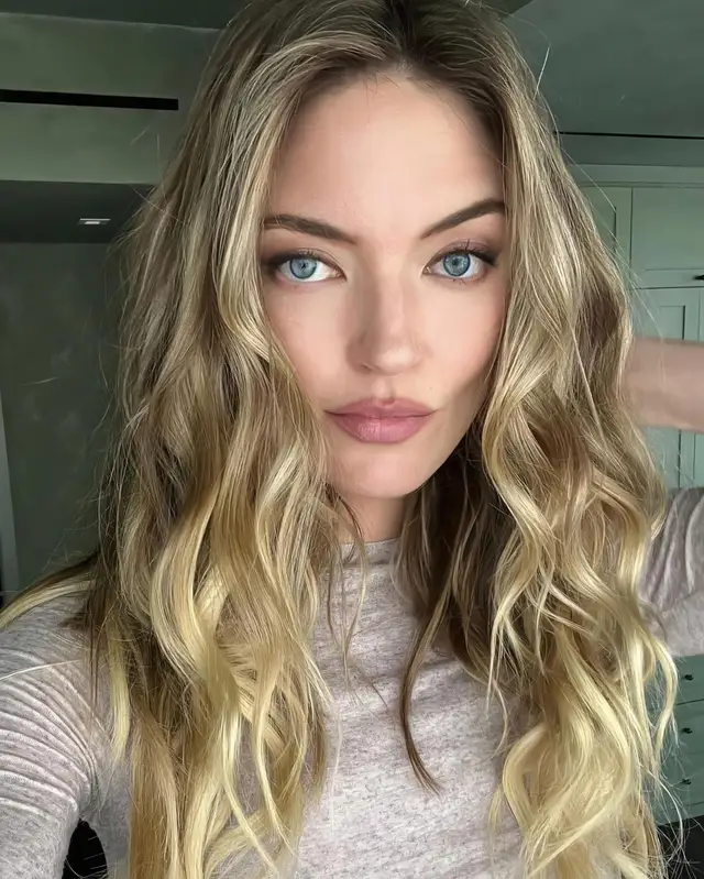 Discover more like Celebs: Martha Hunt and Related Content | Scrolller