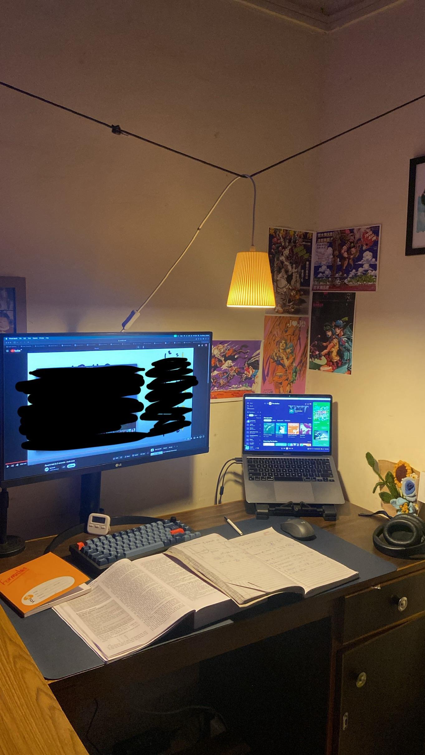 Discover more like Macsetups: Budget College Dorm setup and Related Content | Scrolller