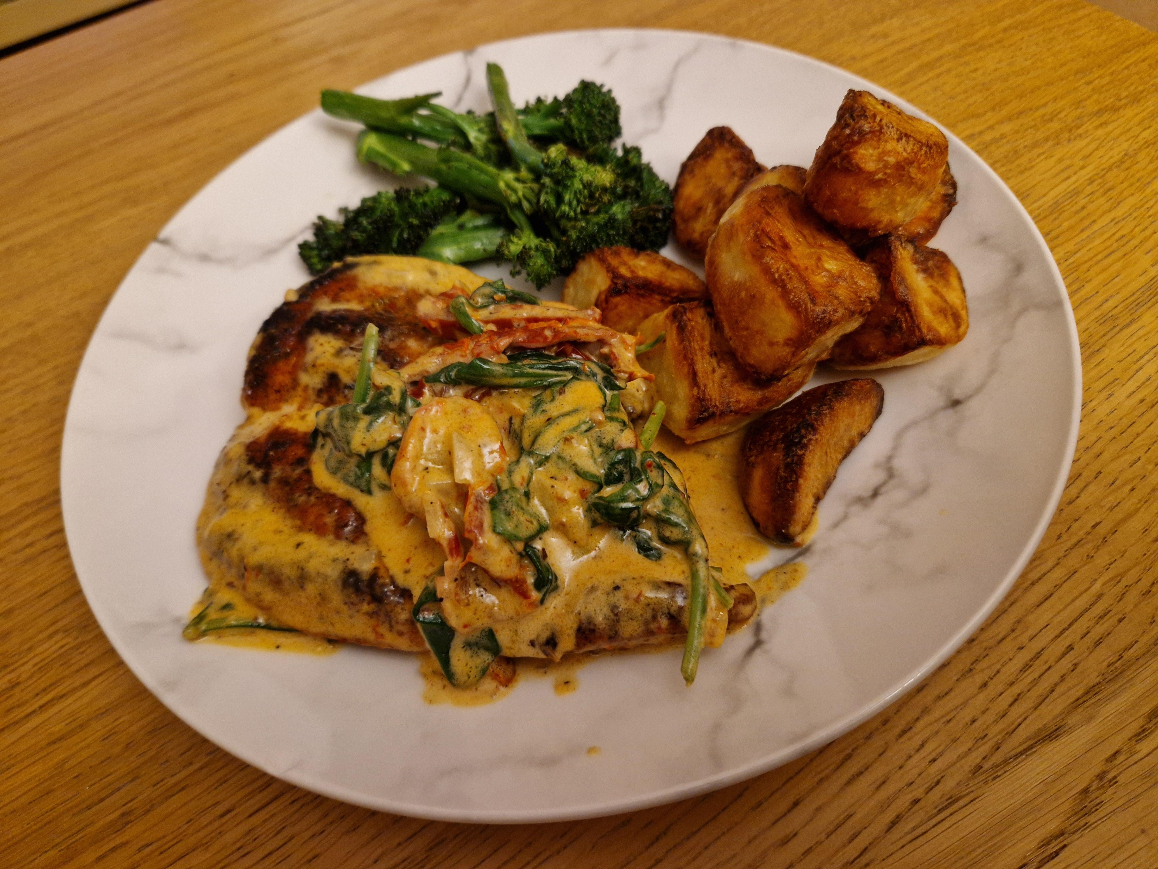 [Homemade] Tuscan Chicken | Scrolller