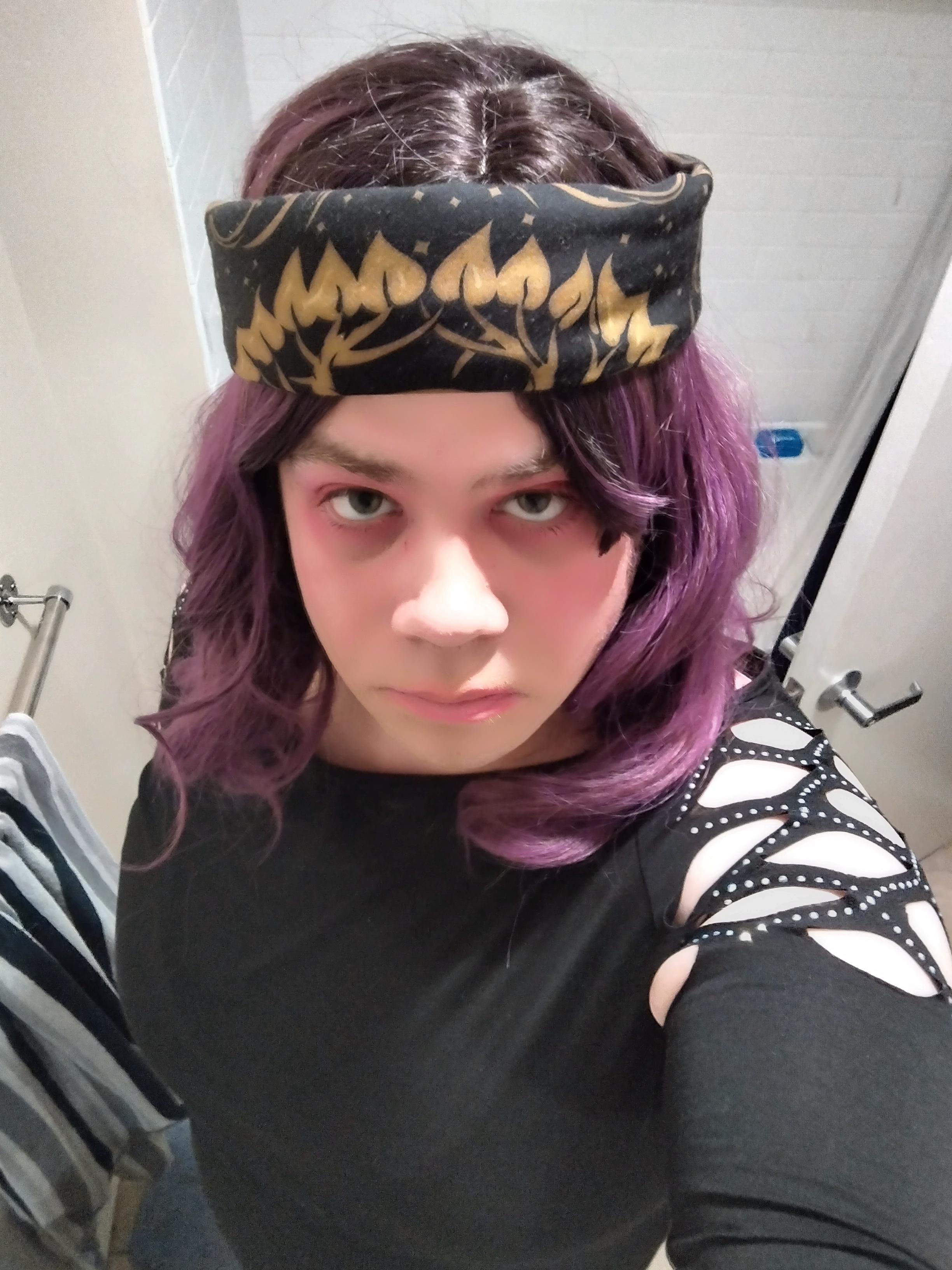 Finally Had the courage to go out on a date like this, how do I look ? | Scrolller