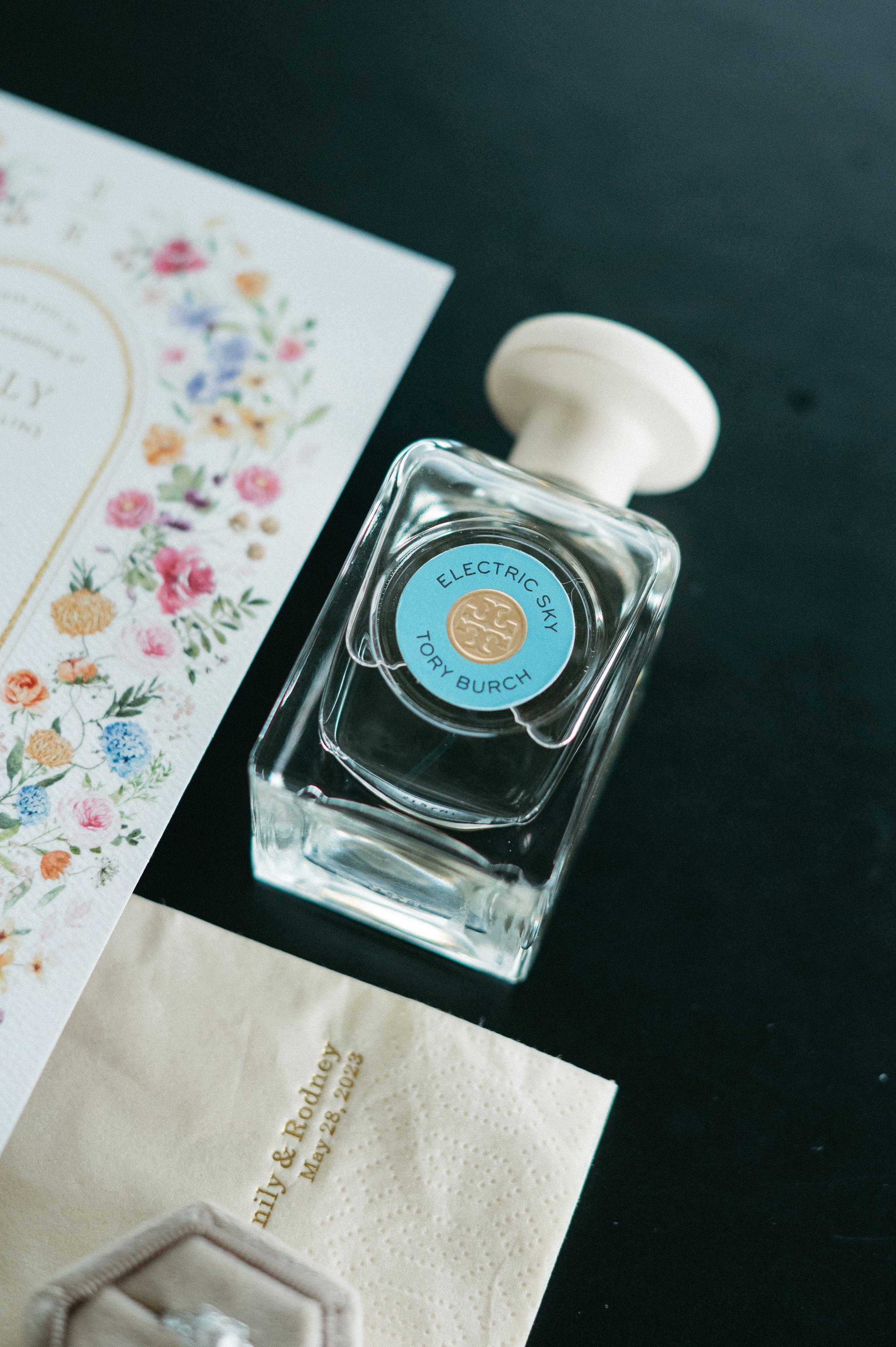 Some of my favorite detail shots from our MDW wedding | Scrolller