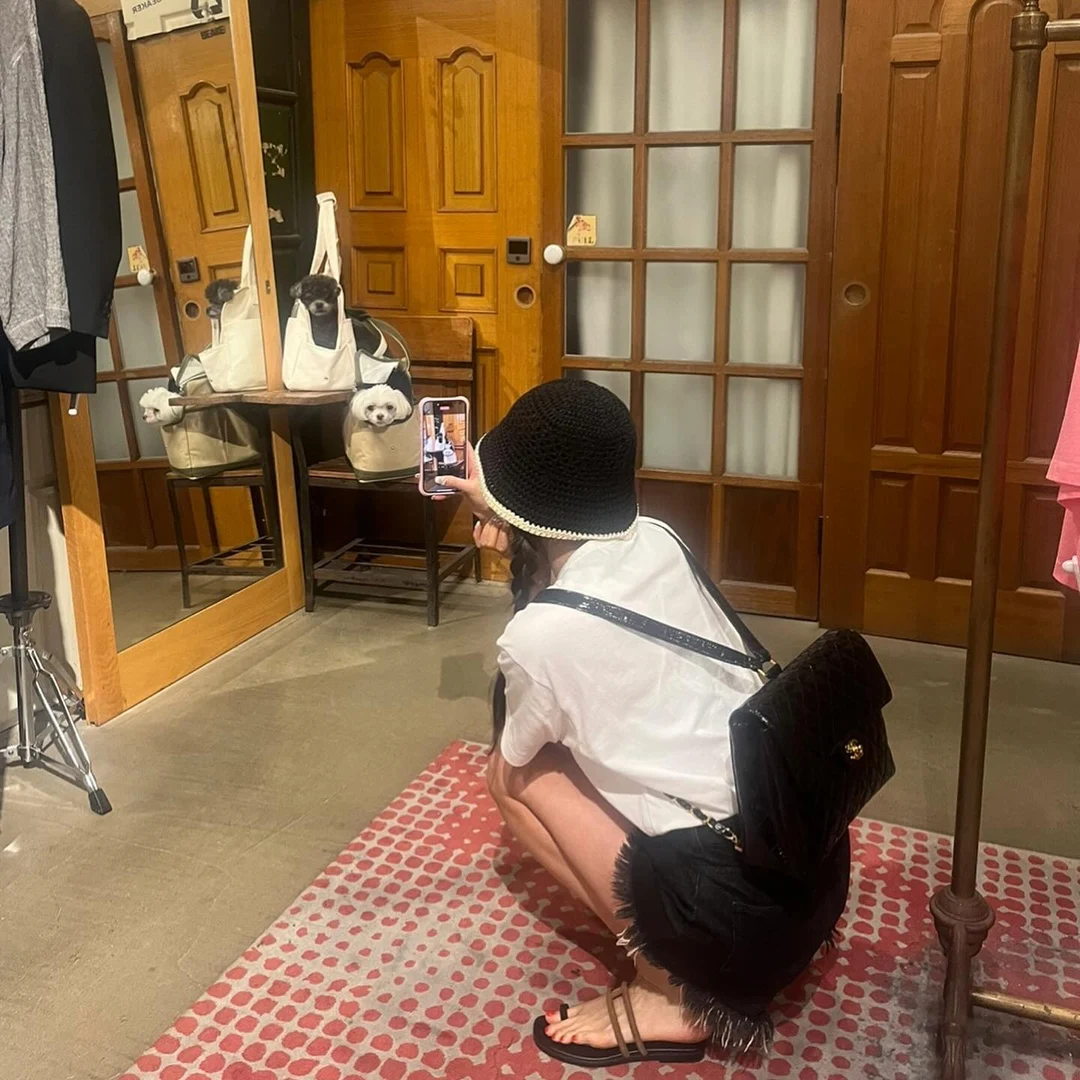 Jung Hye Sung | Scrolller