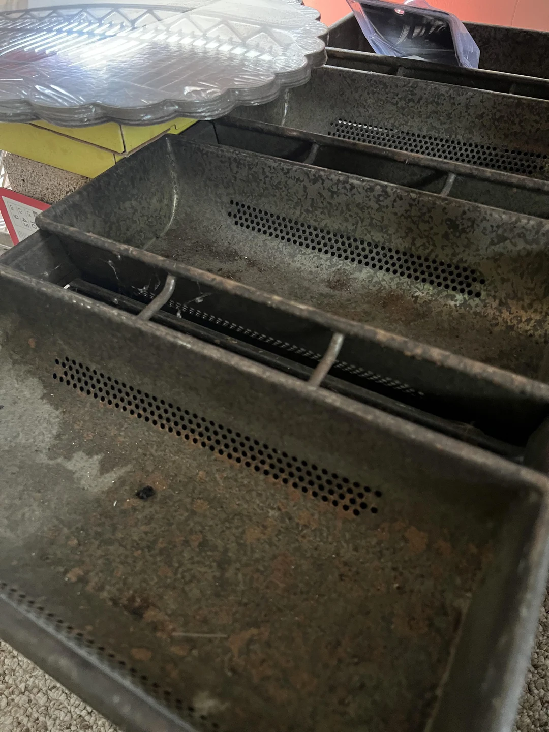 Help Identifying Loaf Pan | Scrolller