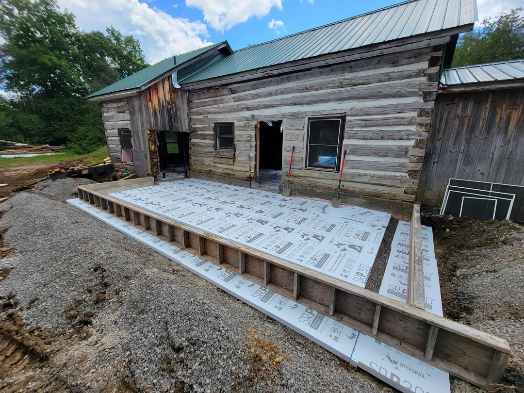 Back deck and inside almost ready to pour! | Scrolller