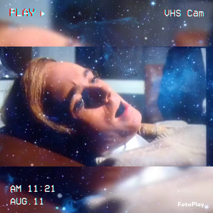 Willy Wonka (1971), Most of the chocolate bars in the film were actually made of wood. 🪵 | Scrolller