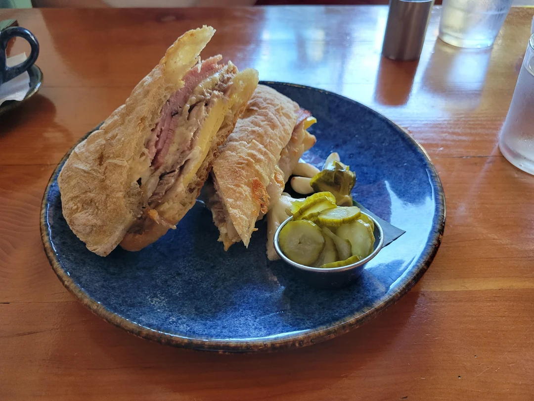 Castro's Waikiki, HI. Cubano. | Scrolller