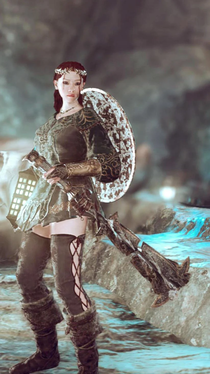 Show me your favorite weapon. | Scrolller