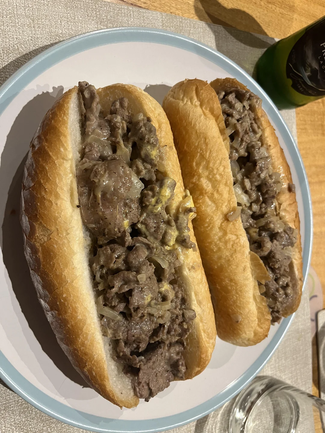 Cheesesteak sandwich | Scrolller
