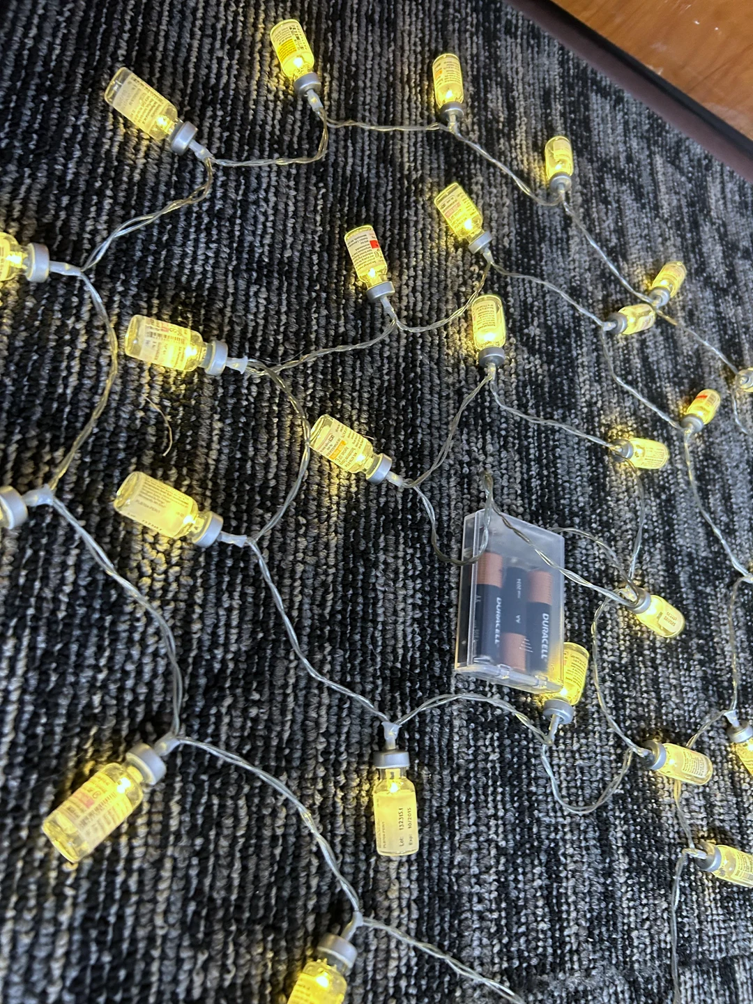 T lights | Scrolller