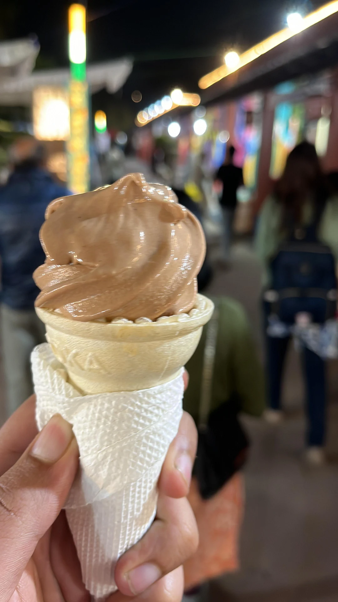 Dilli Haat’s unbeatable softie | Scrolller