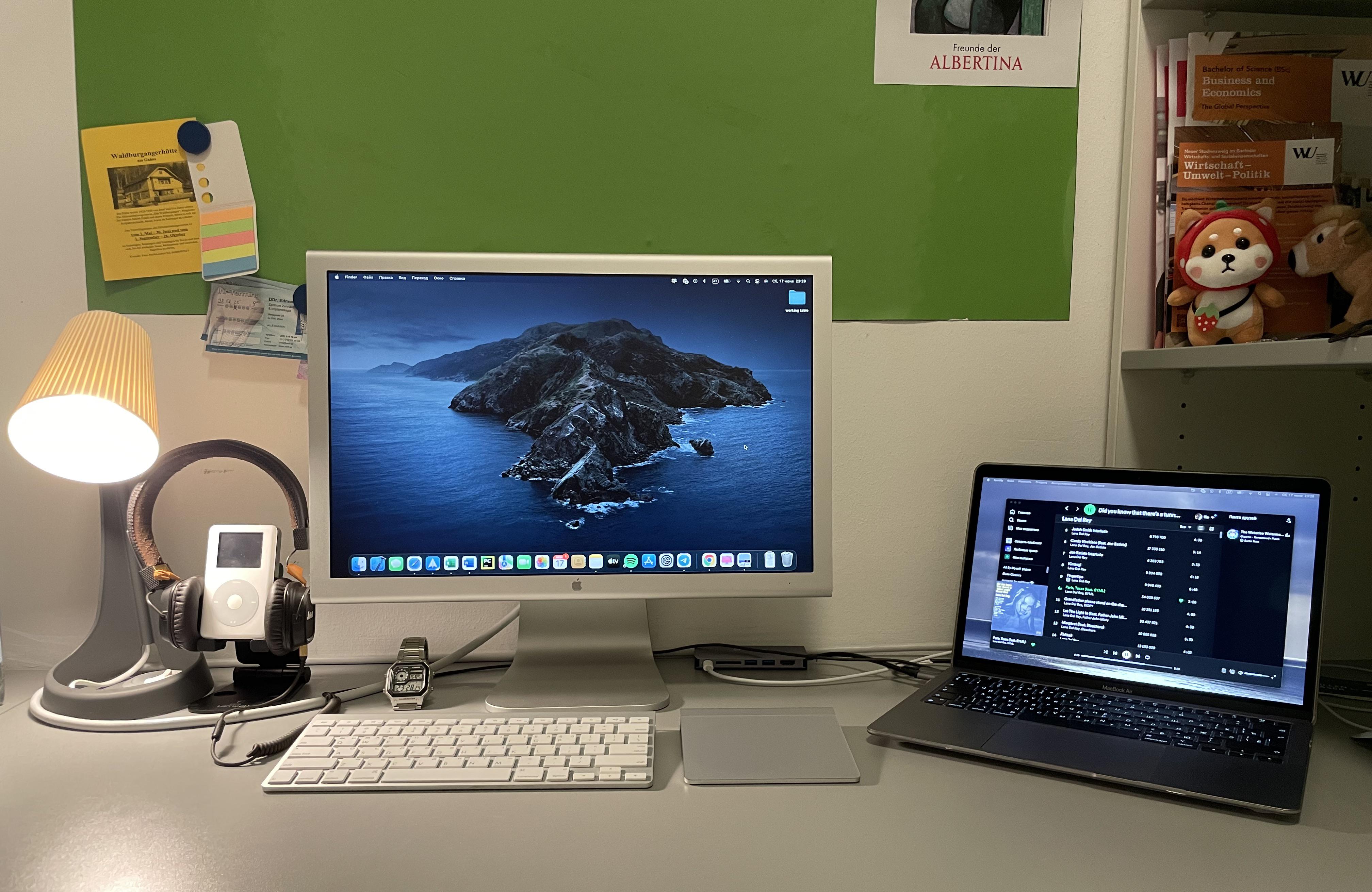 My new student dorm set up | Scrolller