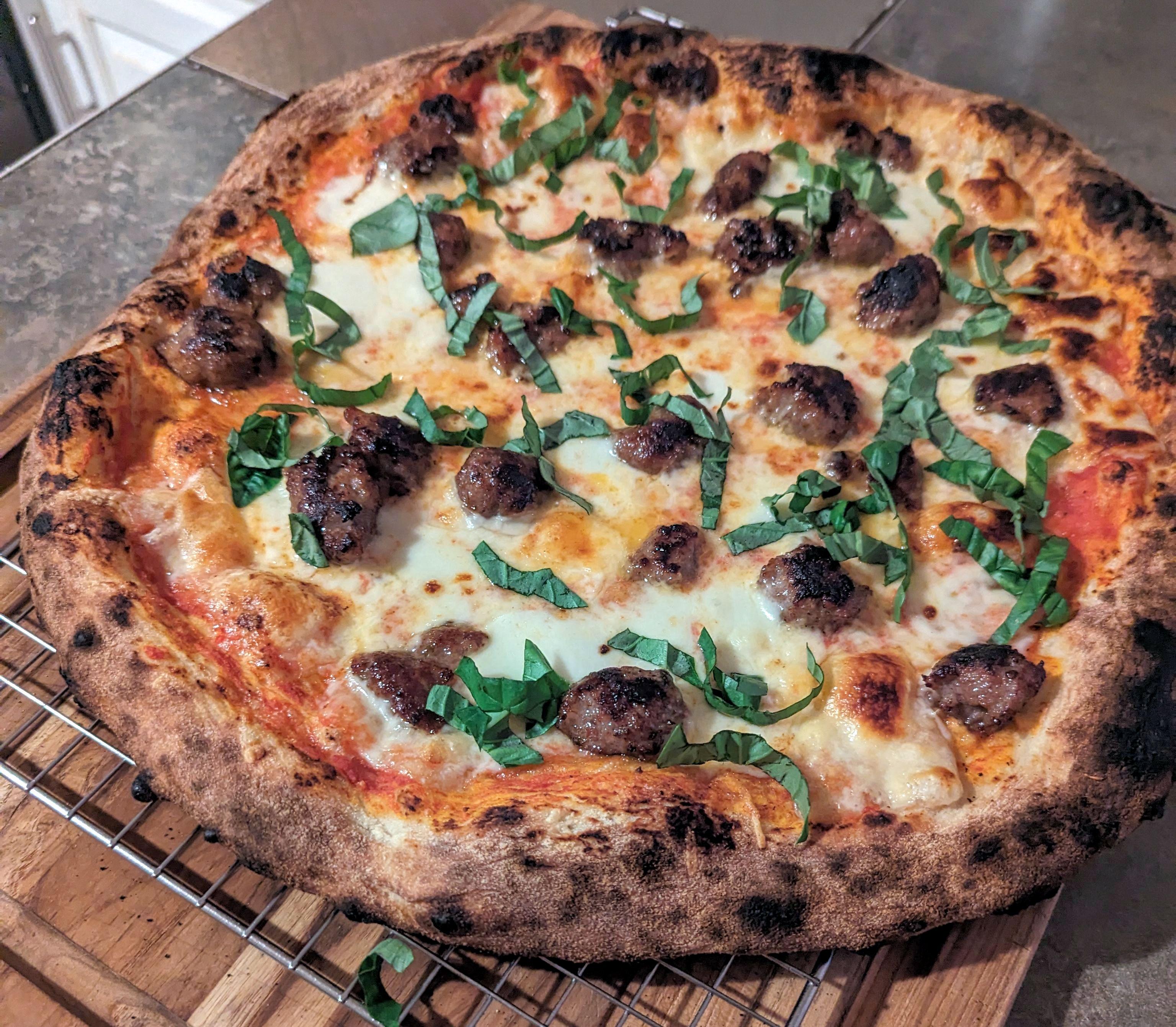 Sausage and Basil | Scrolller