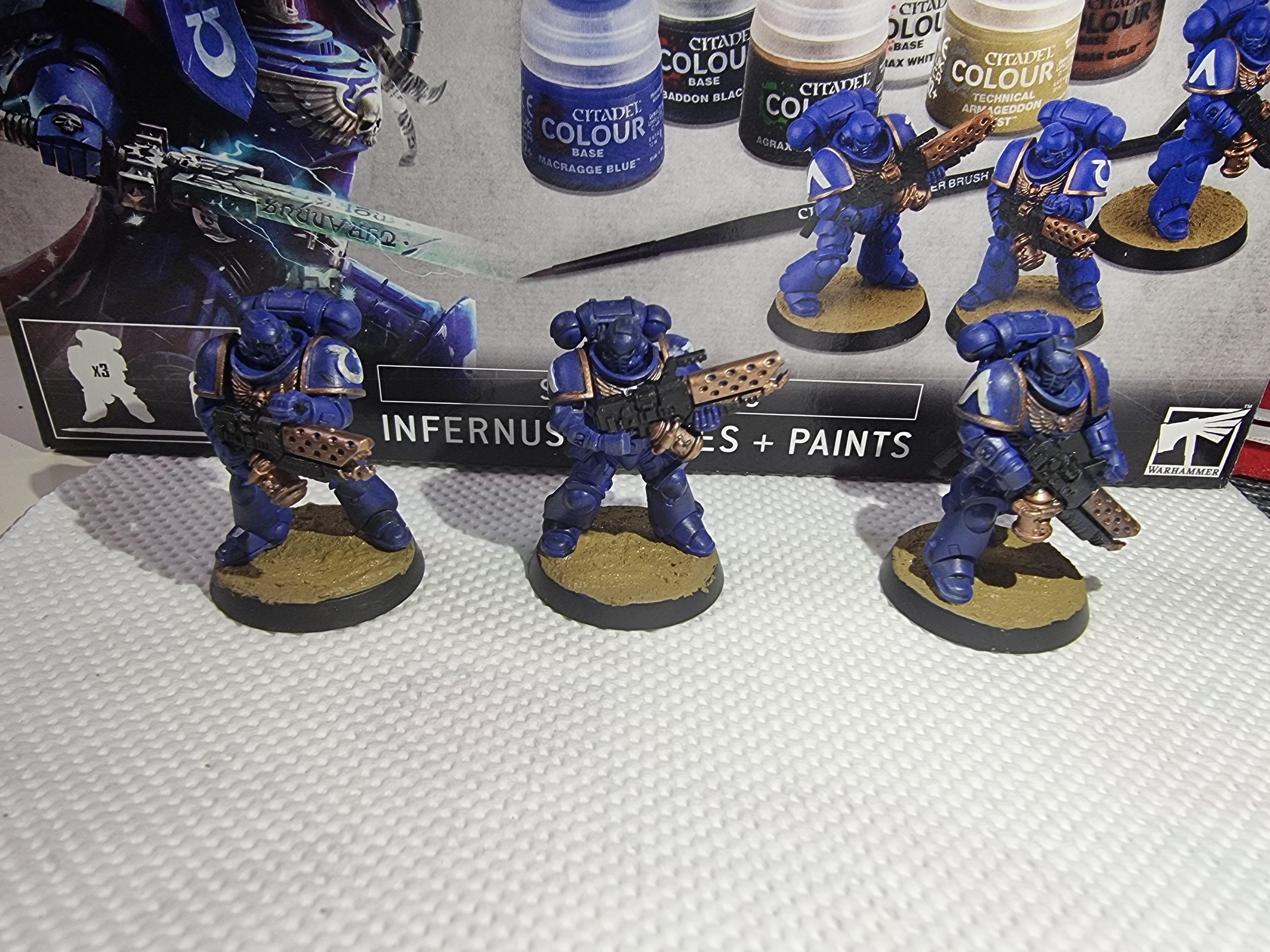 Finally finished my first minis! | Scrolller