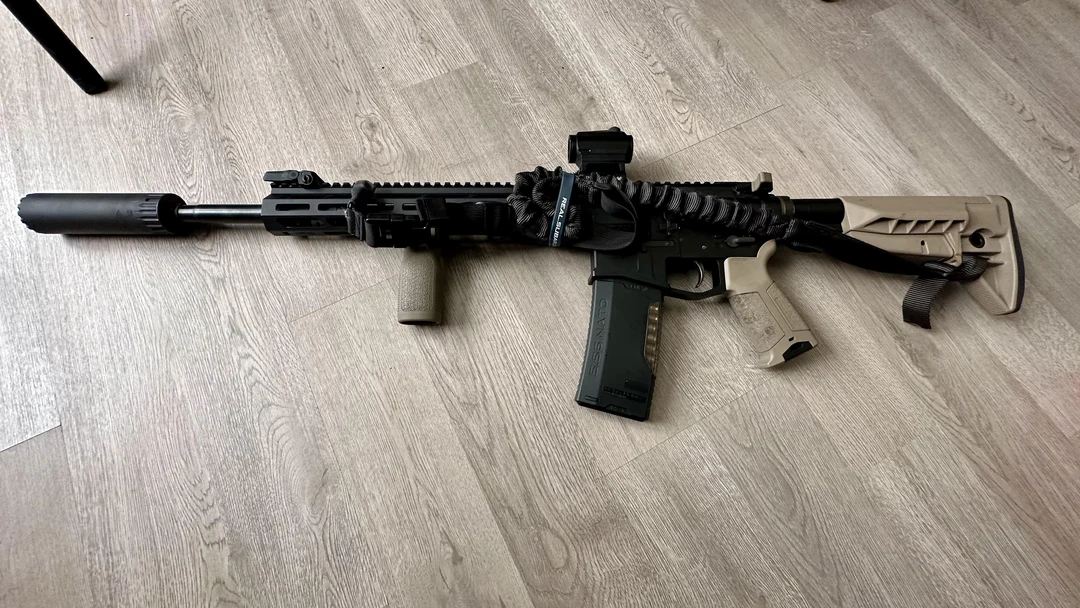 Current Build | Scrolller