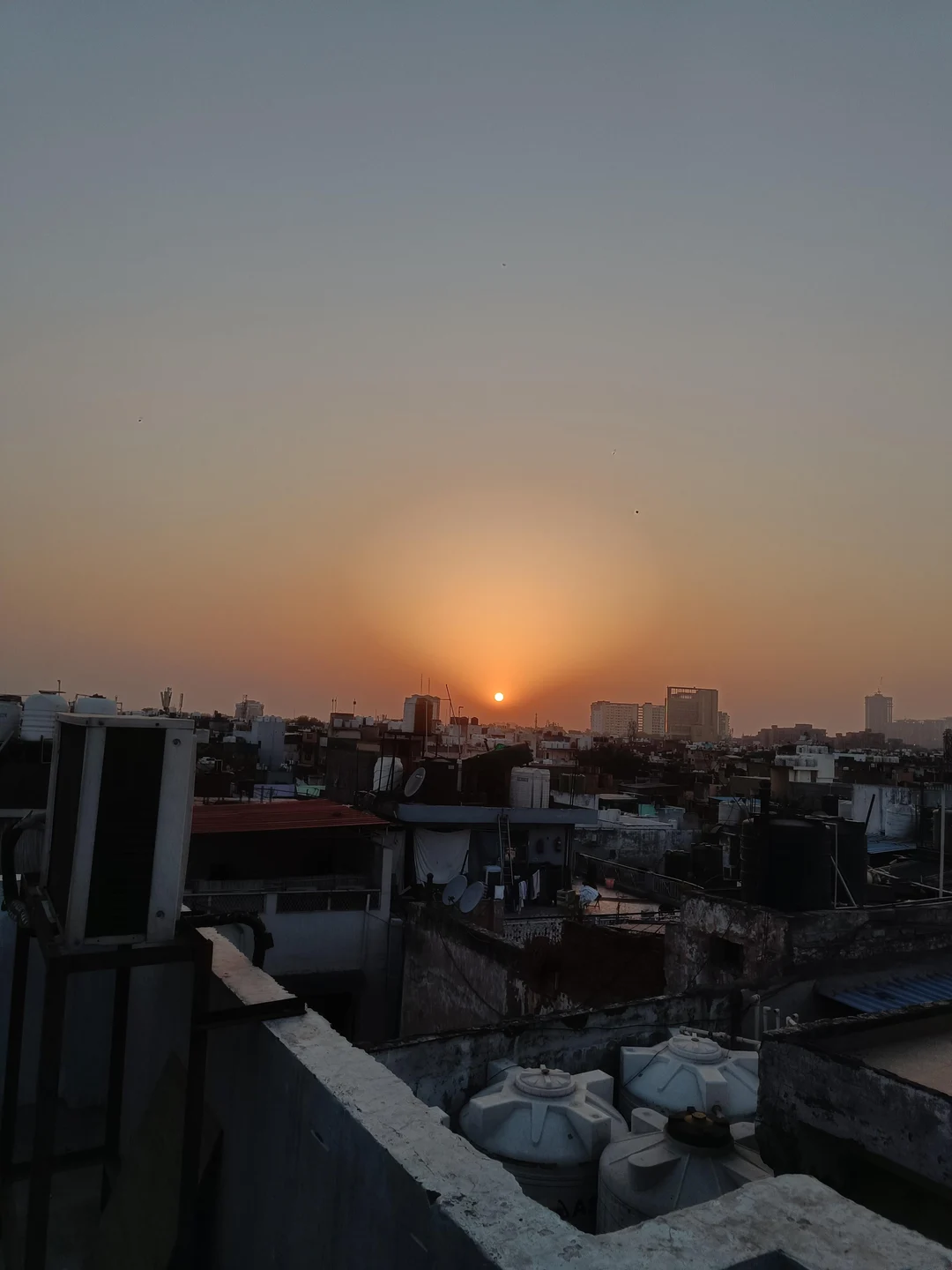 Sunset from Rooftop (OC) | Scrolller