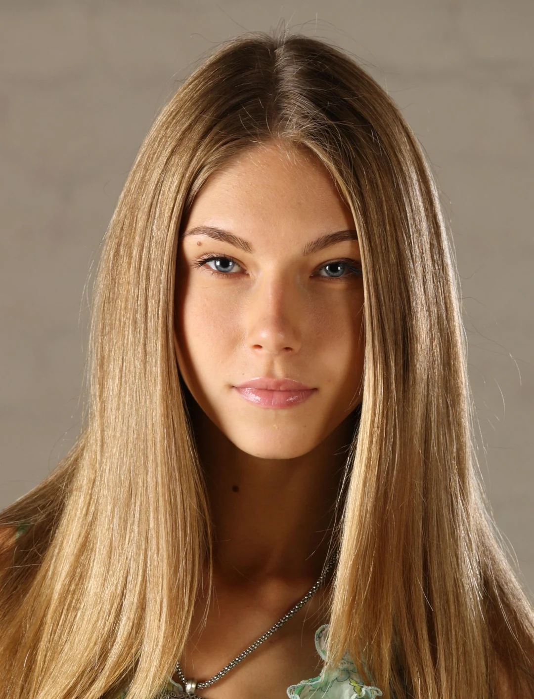 Krystal Boyd | Scrolller