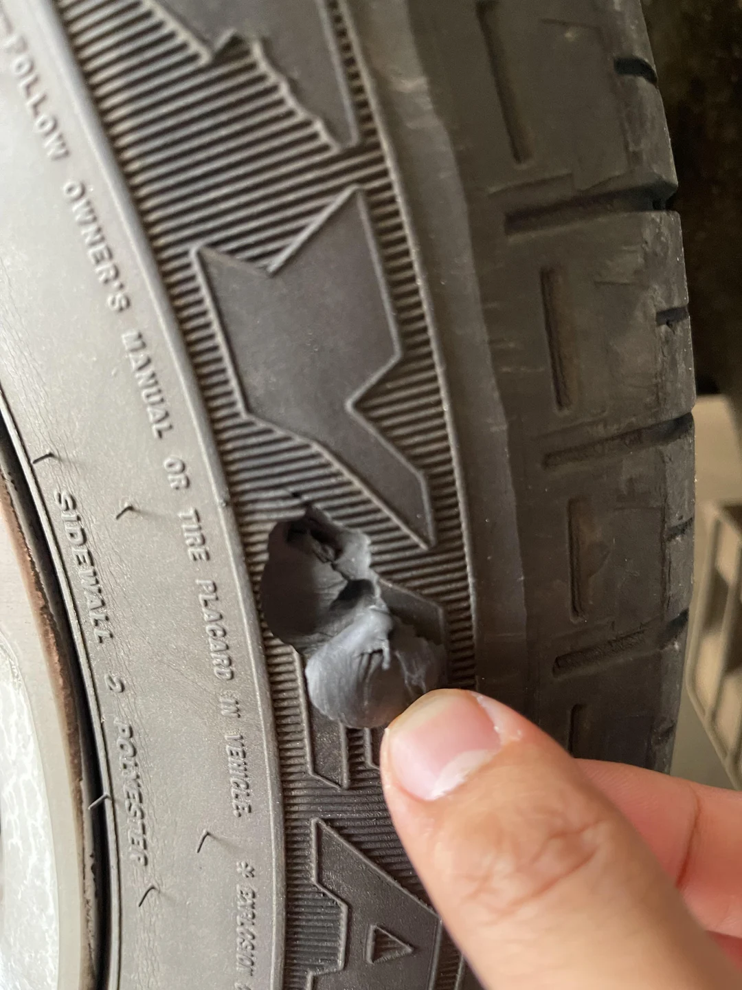 Replace the tire? | Scrolller