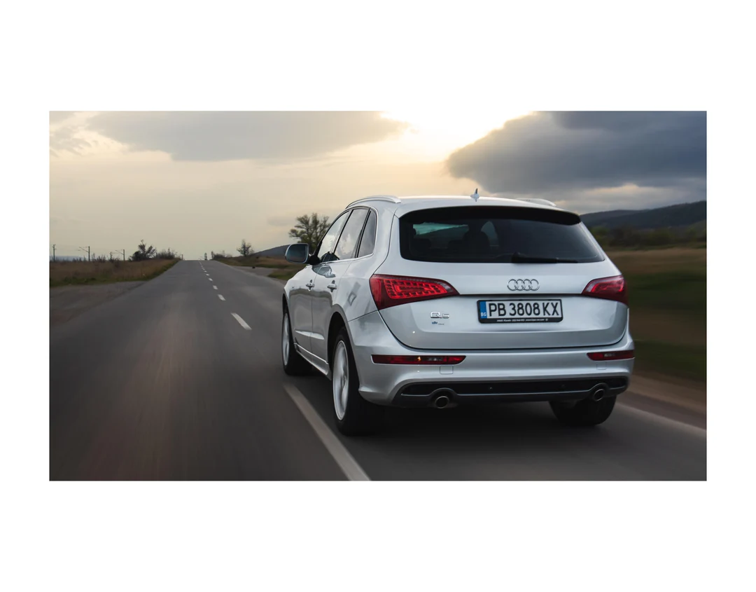Trying to make a boring Audi Q5 look cool [6900x5400] | Scrolller
