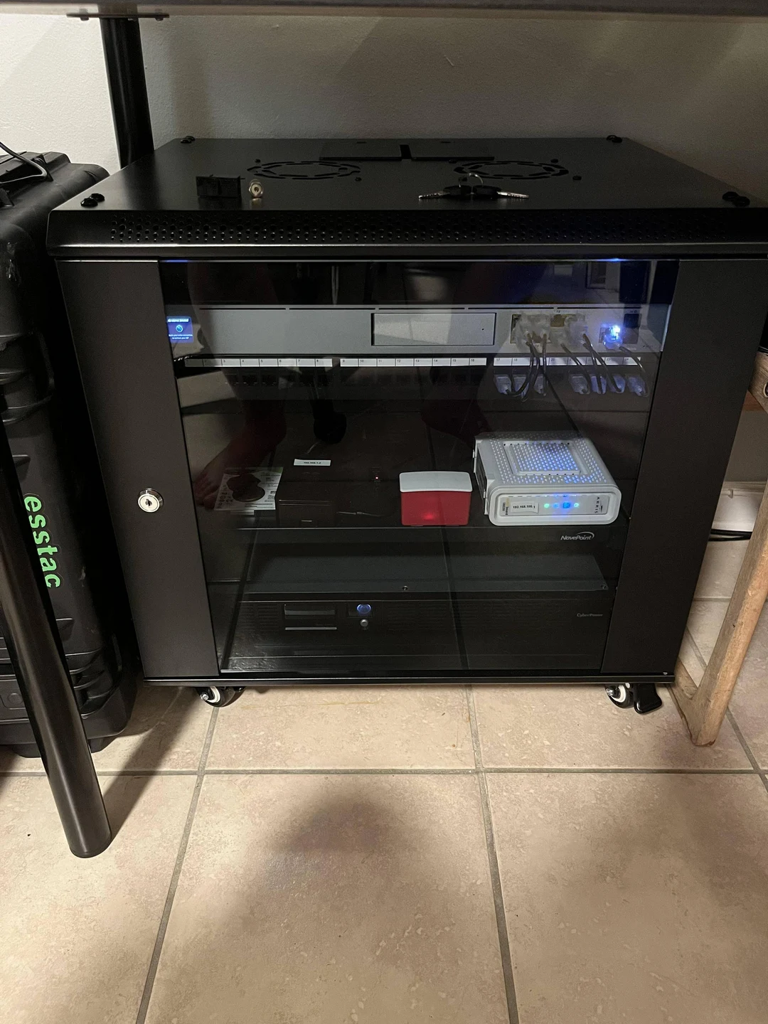 Rolling Under Desk Rack | Scrolller