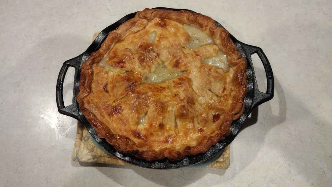 One of my favorite things to make in my Lodge pie pan, Chicken Pot Pie! | Scrolller