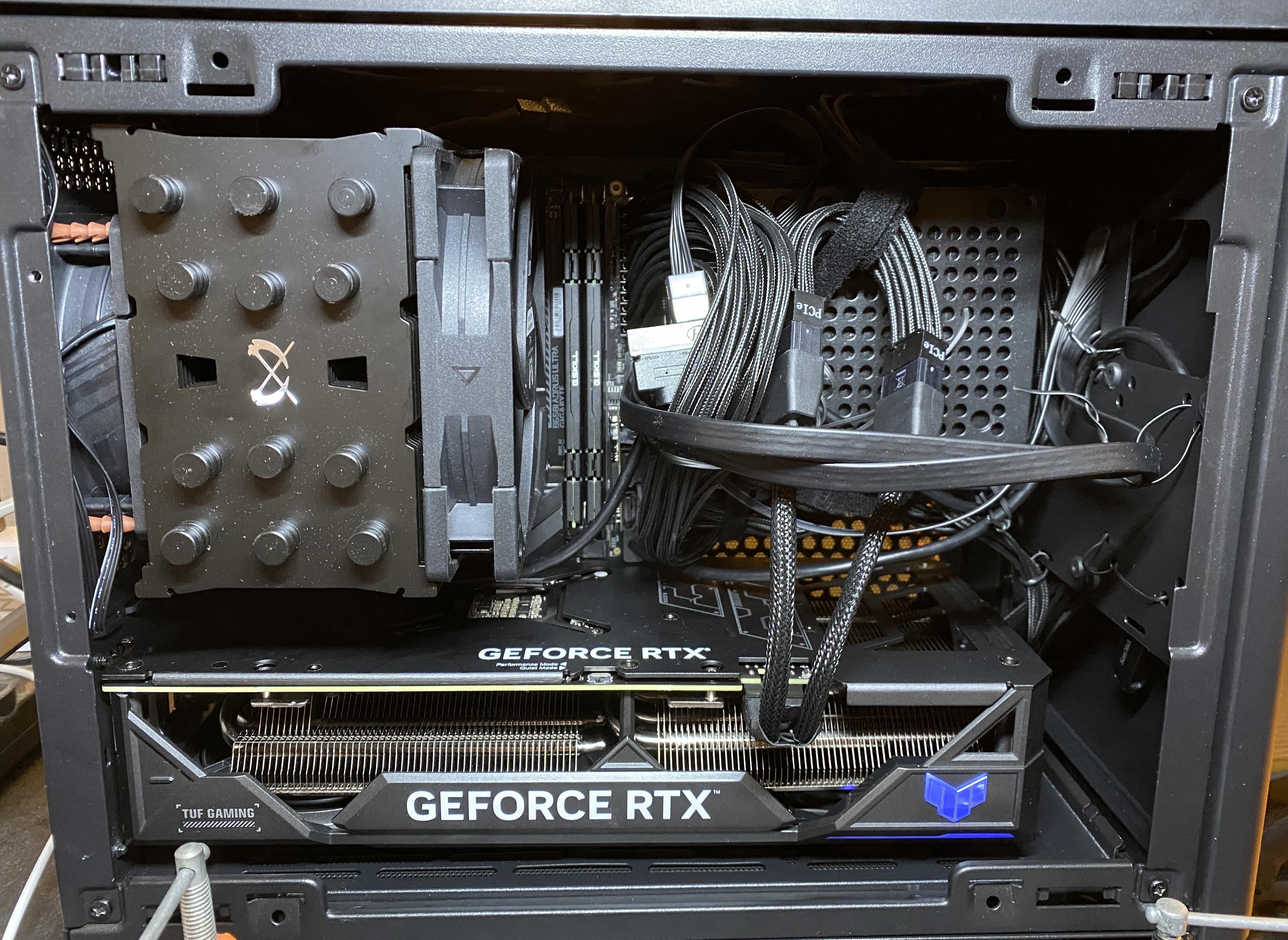 First time builder, chose the NR200! | Scrolller