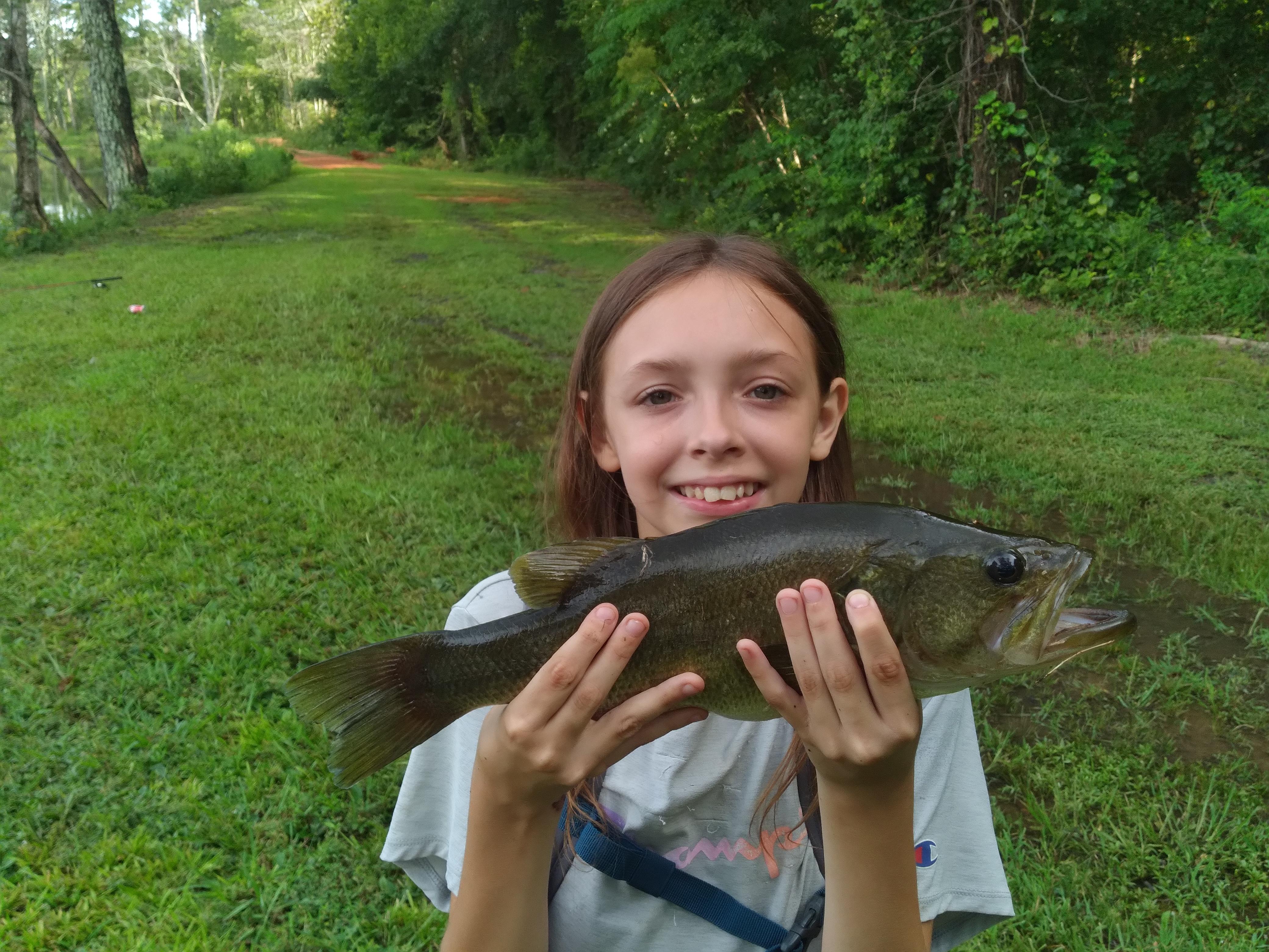 Took my little cuz fishing for the first time, this was her first fish | Scrolller