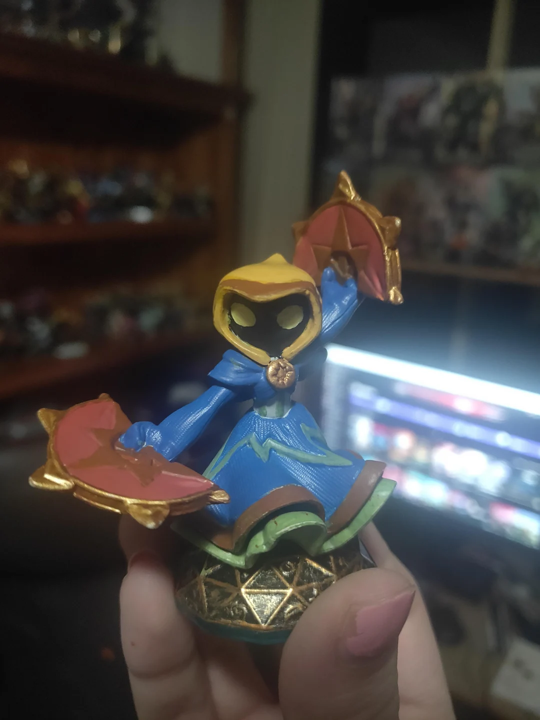 I just painted Star Strike from Skylanders as a Black Mage! | Scrolller
