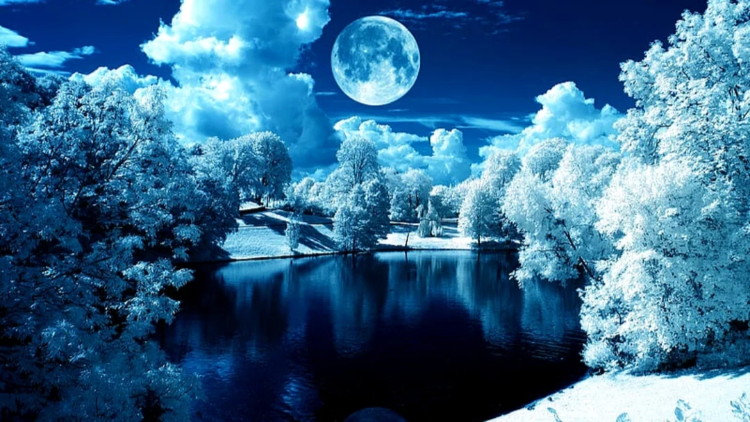 Moon and Lake [1920x1080] | Scrolller