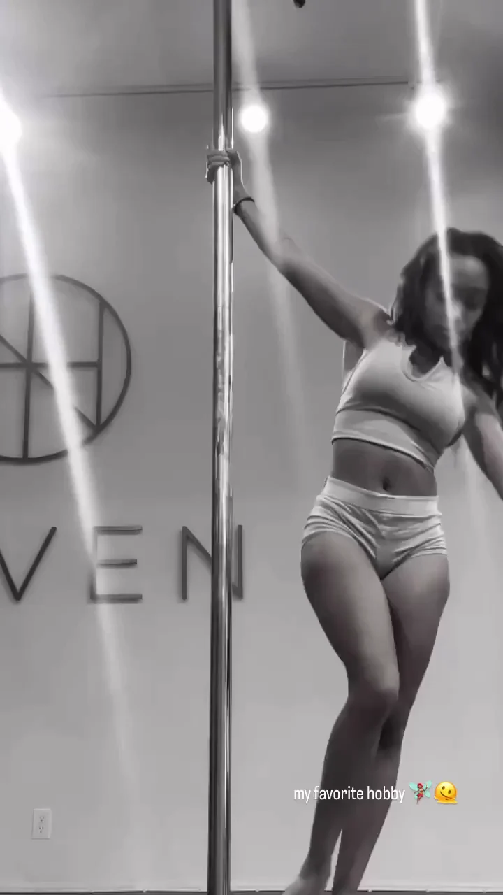 Discover more like Celebhub: Lexi Underwood and Related Content | Scrolller