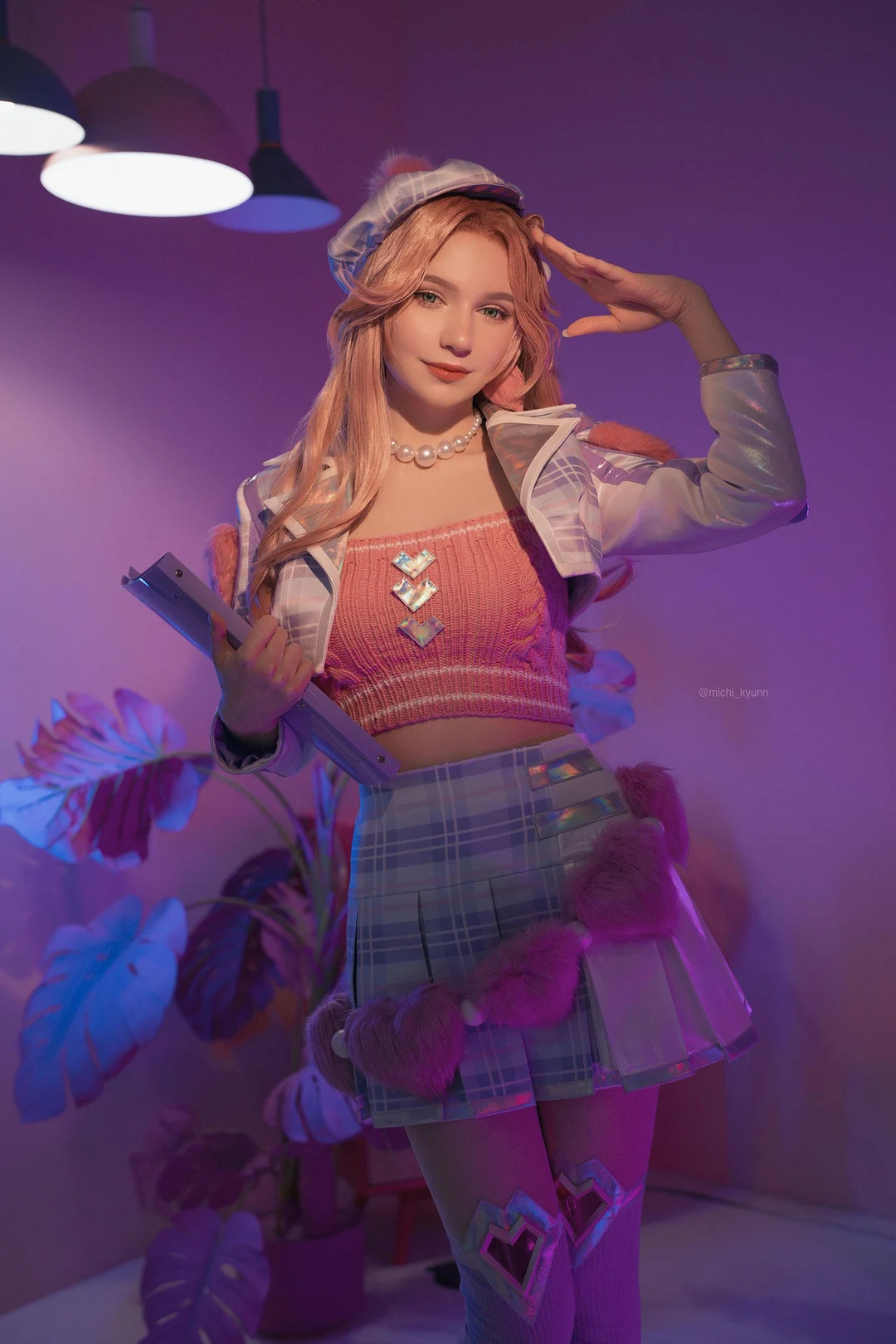 Discover more like Cosplaygirls: Heartthrob Caitlyn from League of Legends by michi_kyunn and ...