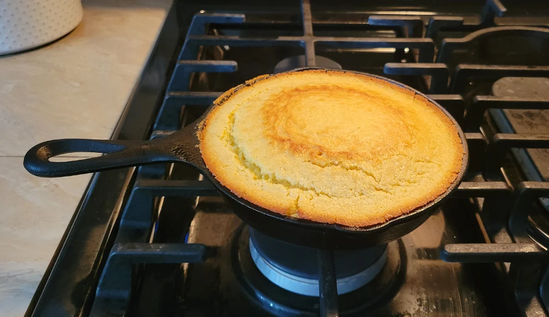 Corn Bread | Scrolller