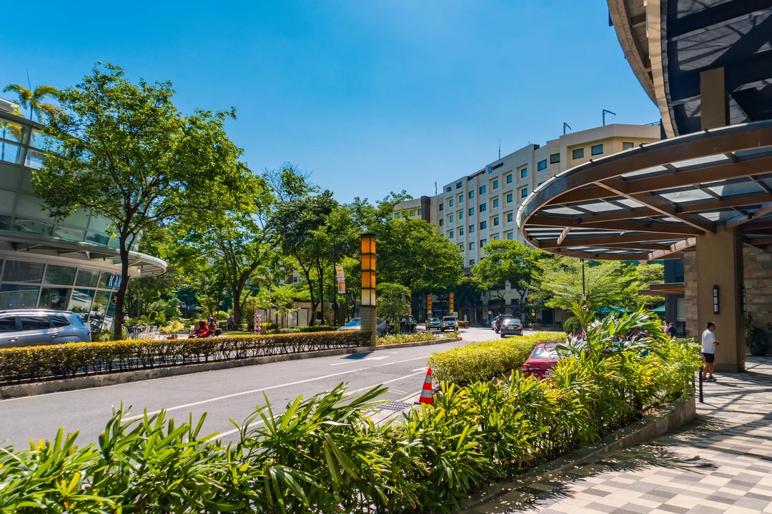 Camino Verde, Ortigas-Pasig, Manila, Philippines [OC] | Scrolller