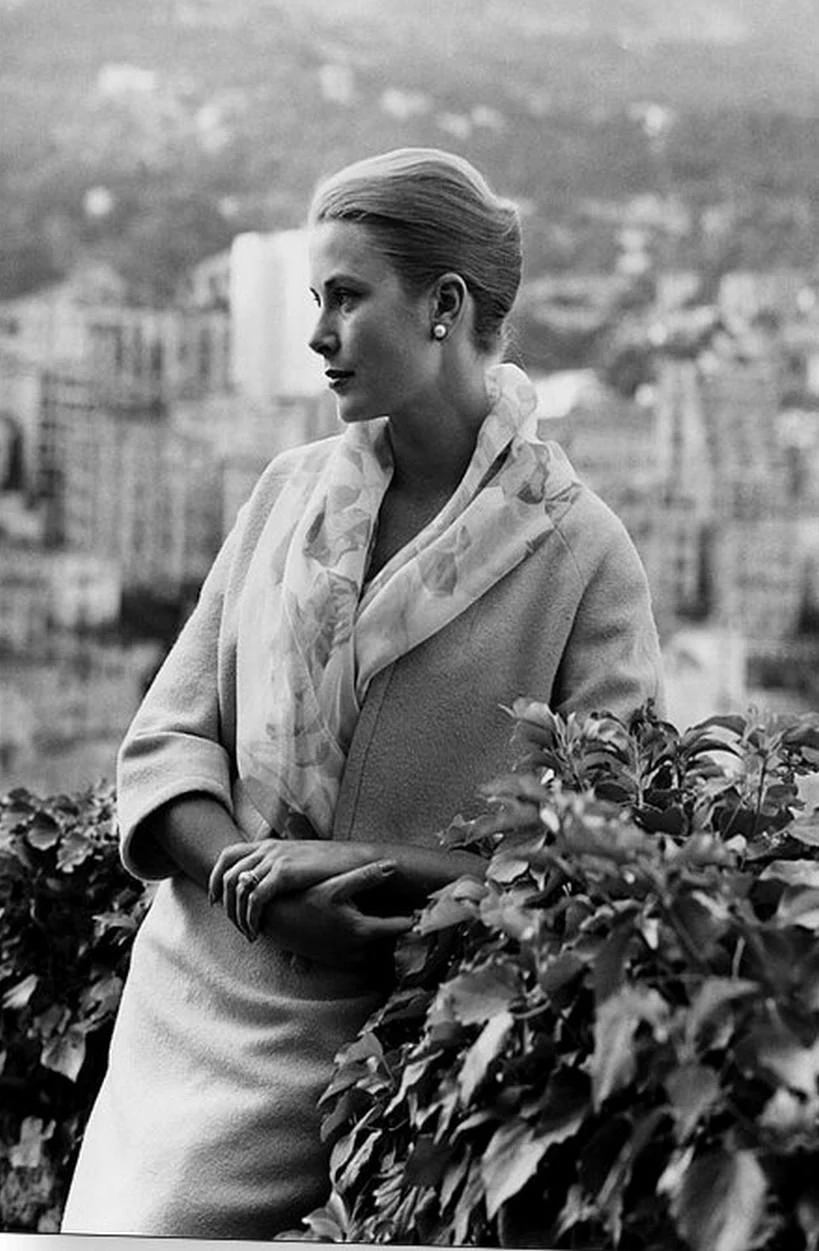 Chillin': Princess Grace of Monaco 1963 | Scrolller