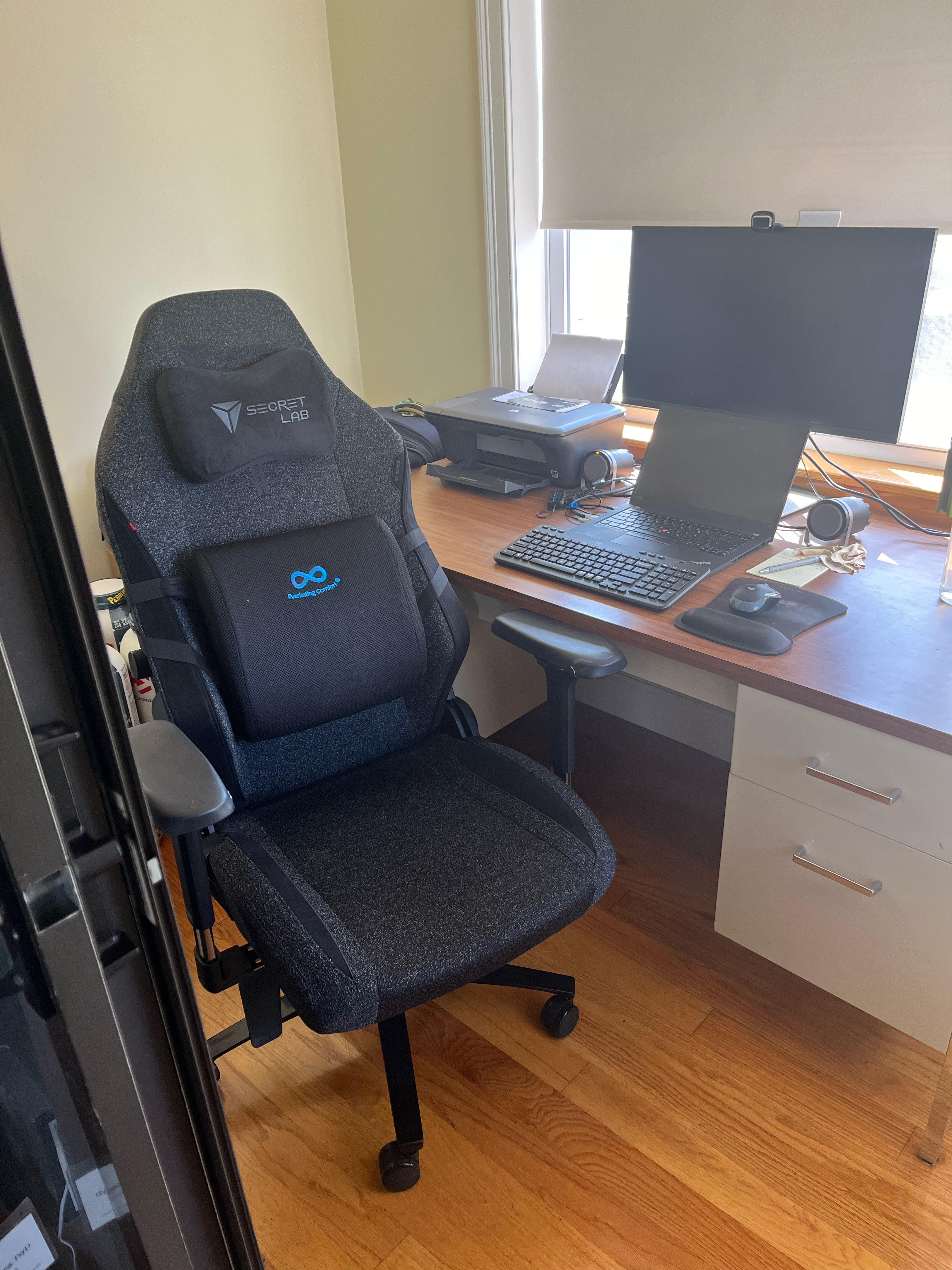 SecretLab! | Scrolller