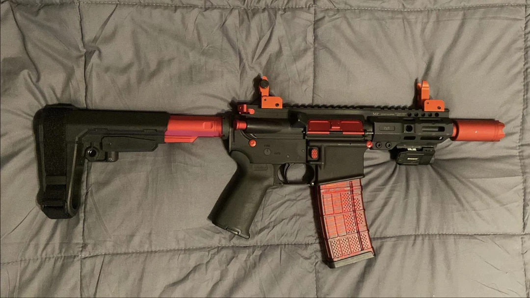 Y’all will probably call me a plebeian but this is my first AR pistol build. | Scrolller
