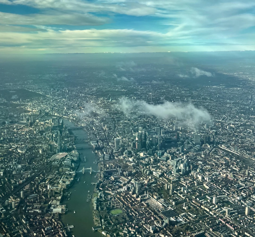 London from the sky | Scrolller
