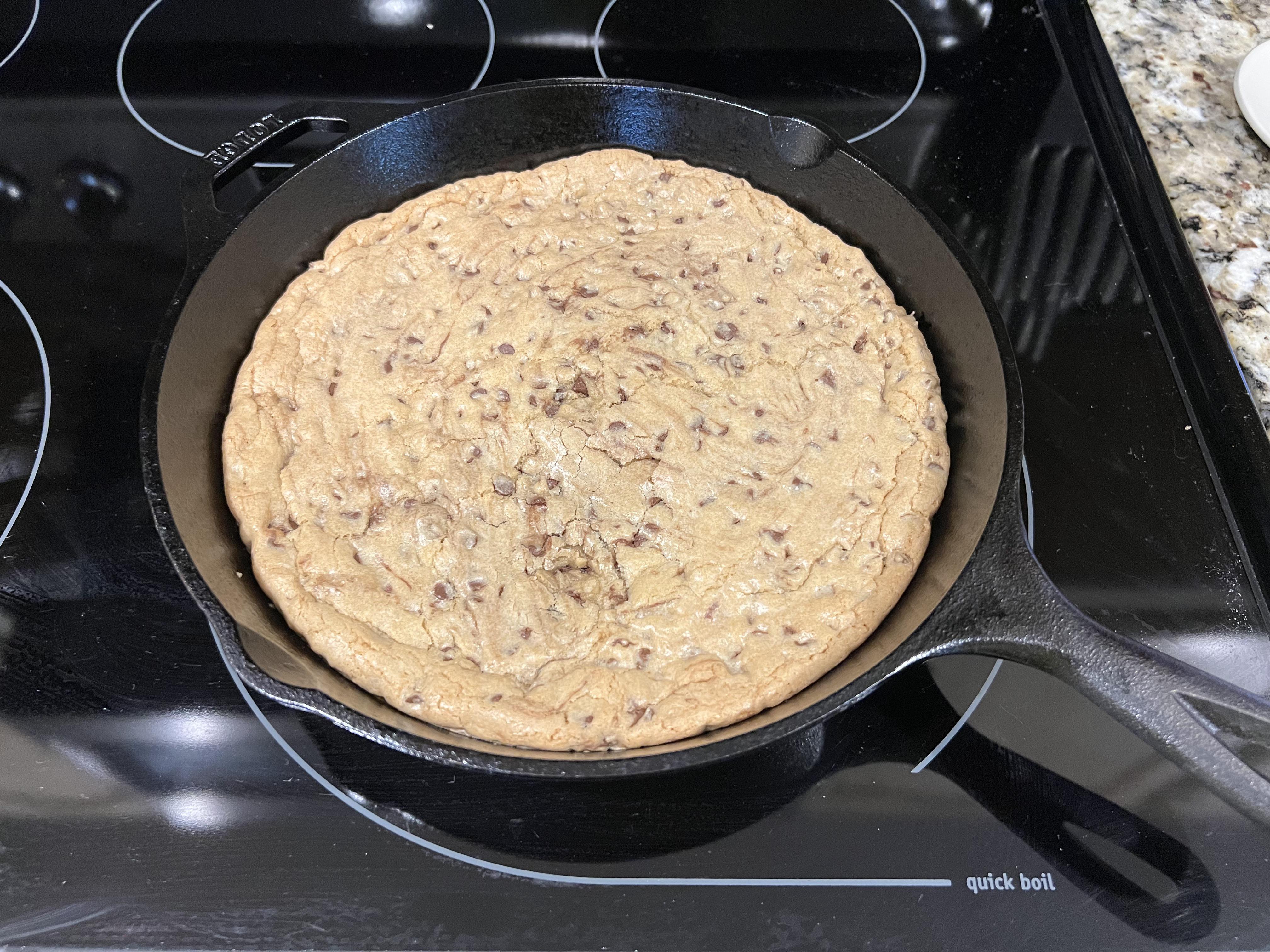 First attempt at a cast iron cookie | Scrolller