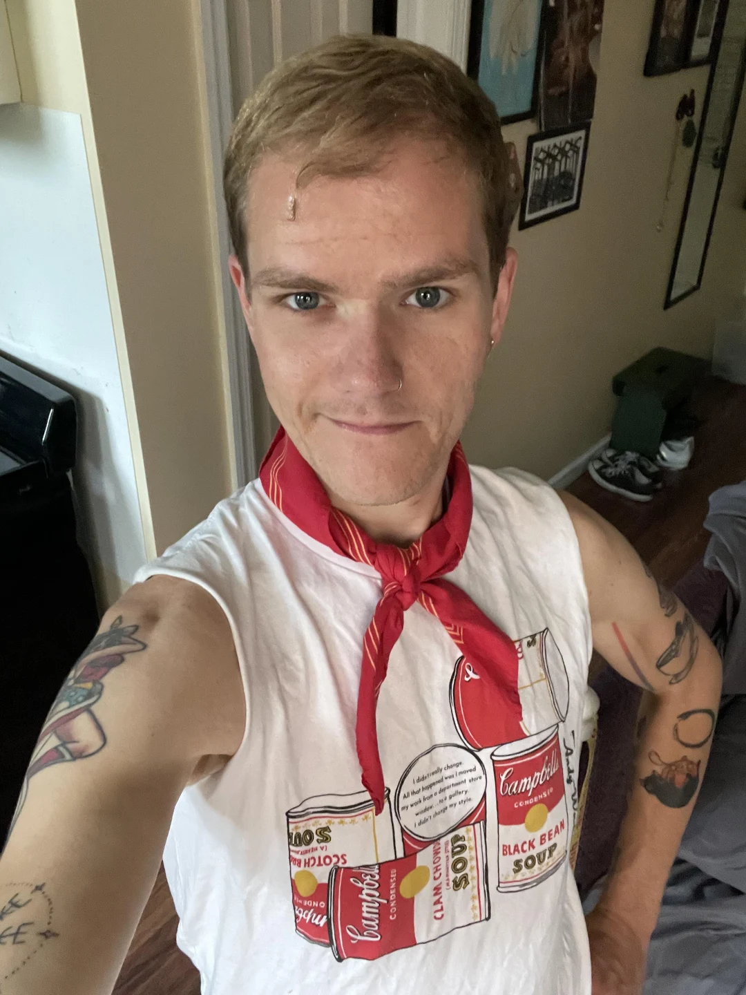 howdy from the big apple boys ;) | Scrolller