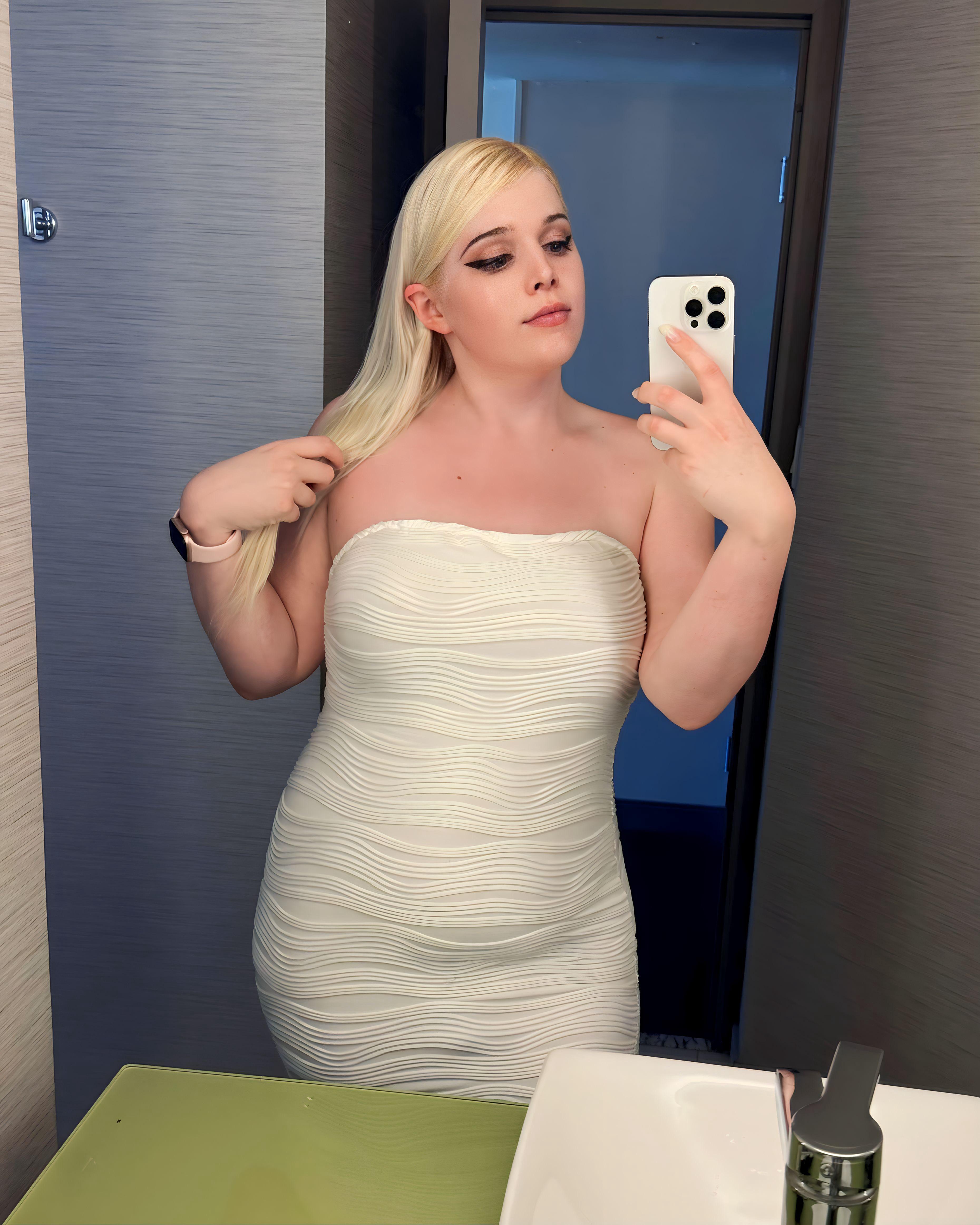 Bodycon is my favorite style 💞 | Scrolller