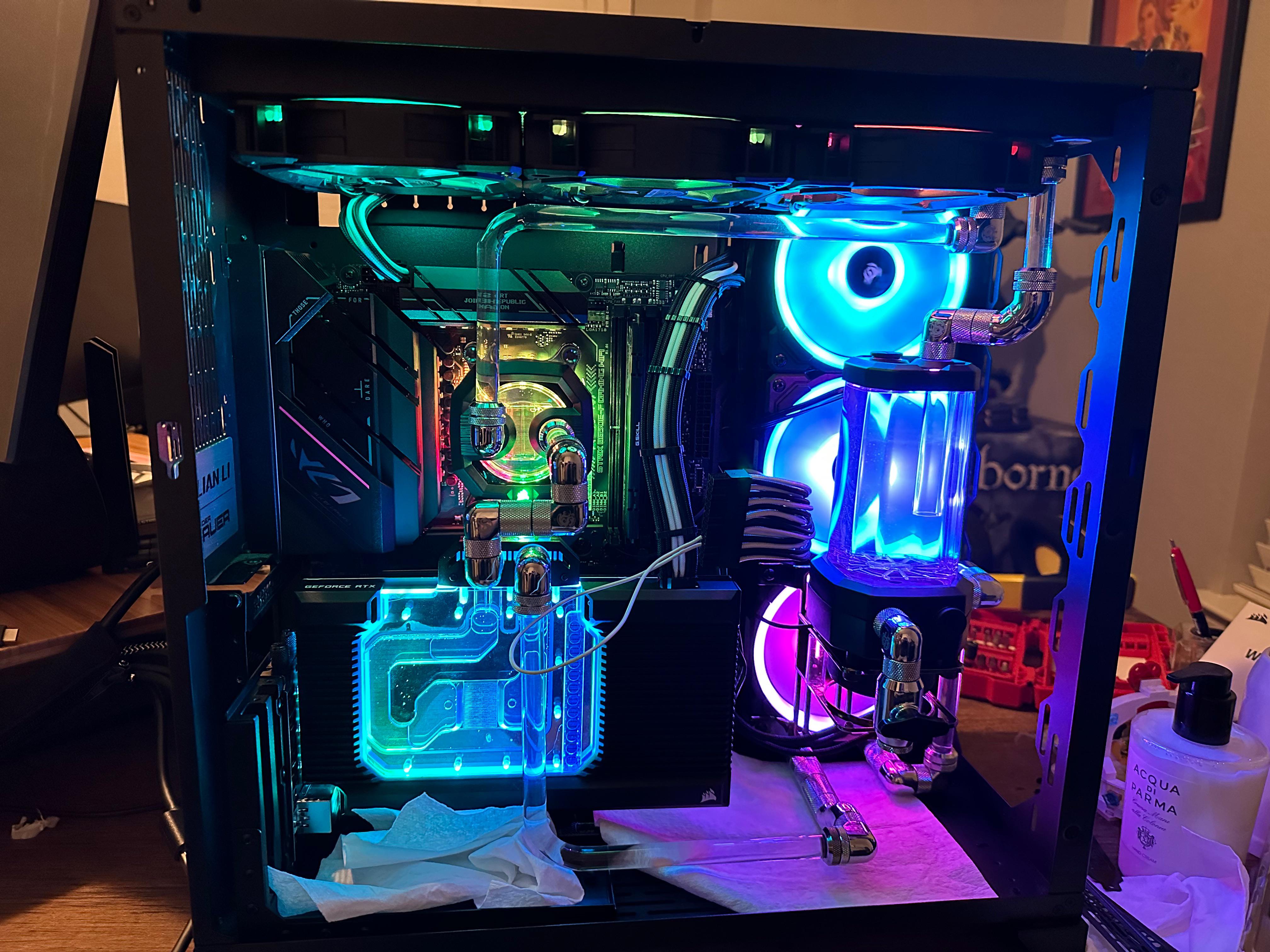 New custom loop not cooling | Scrolller