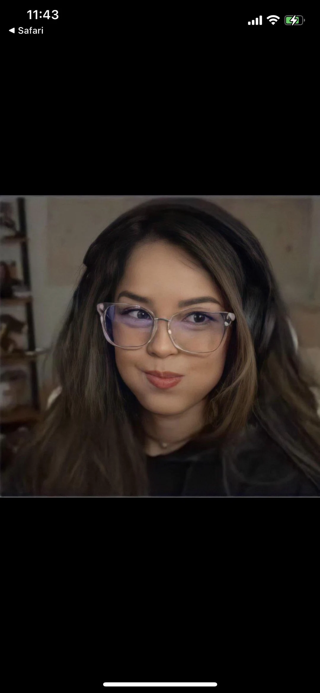 Cute valkyrae | Scrolller