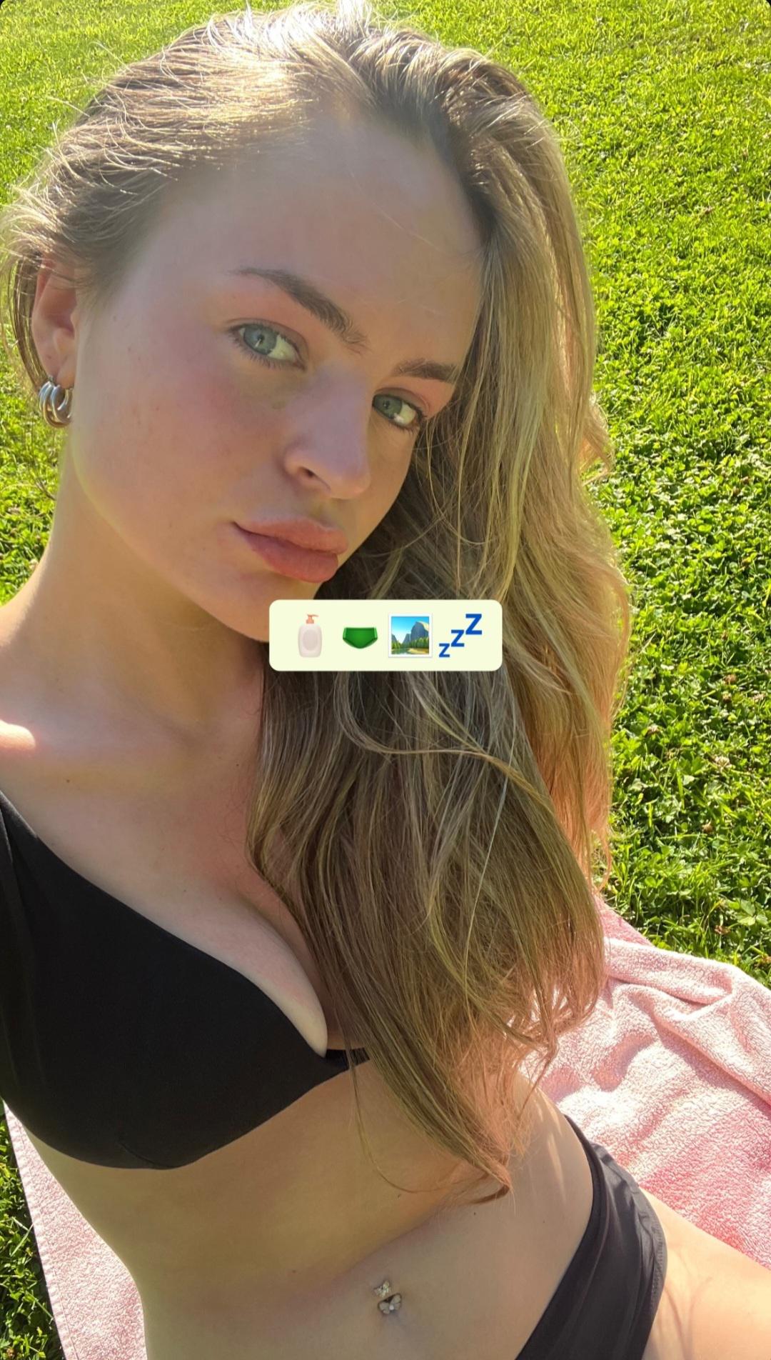 Anna-Livia | Scrolller