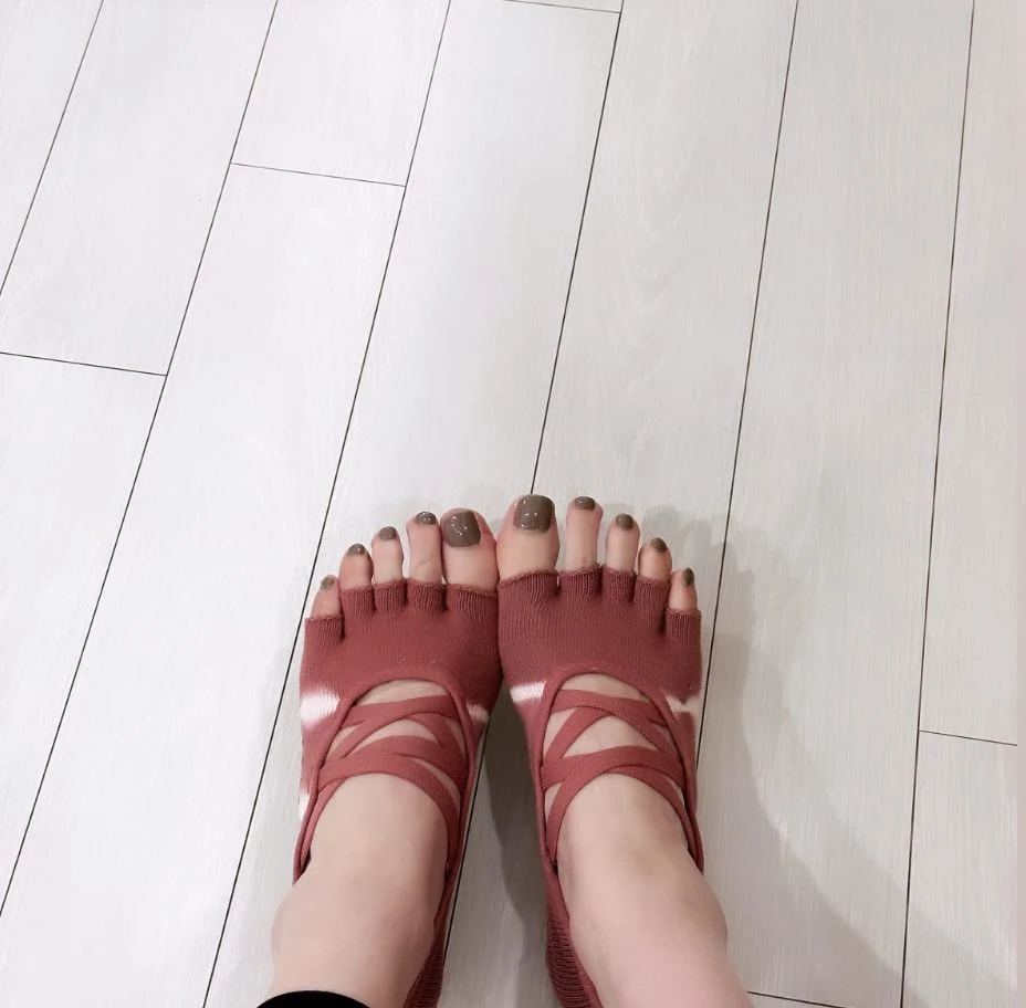 Berry Good - Johyun | Scrolller