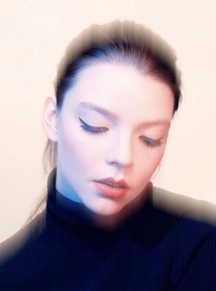 This picture is giving me a headache | Scrolller