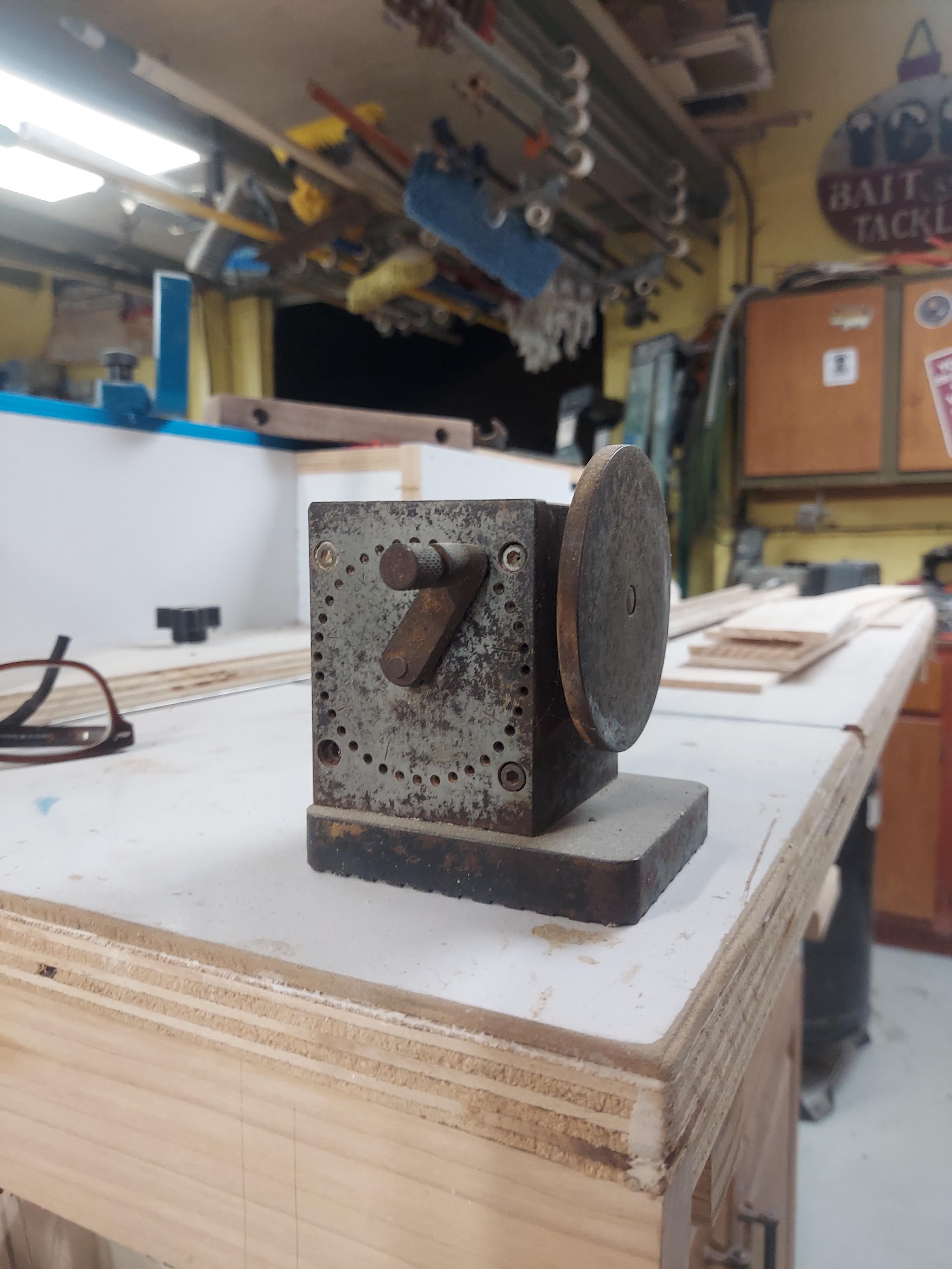 Anyone know what this thing is. It qmwas left in the shop of the house we bought. | Scrolller