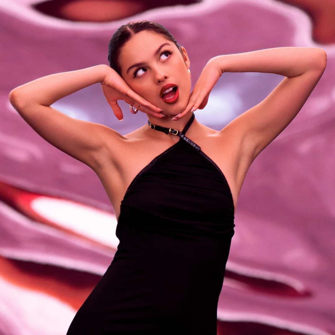 Olivia Rodrigo | Scrolller